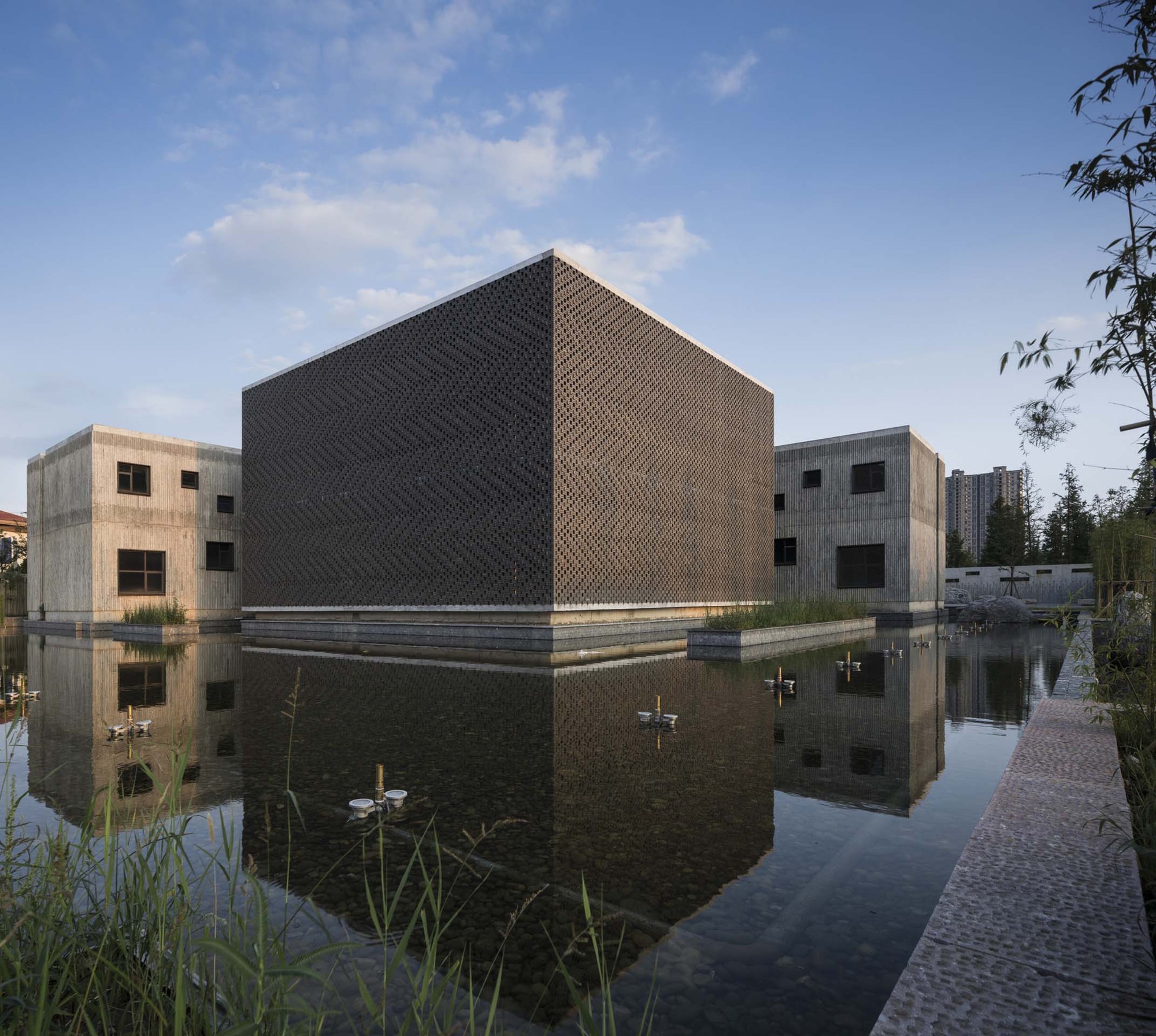 Galeria de Museu Jingjiang Folklore / Zhaohui Rong Studio - 3