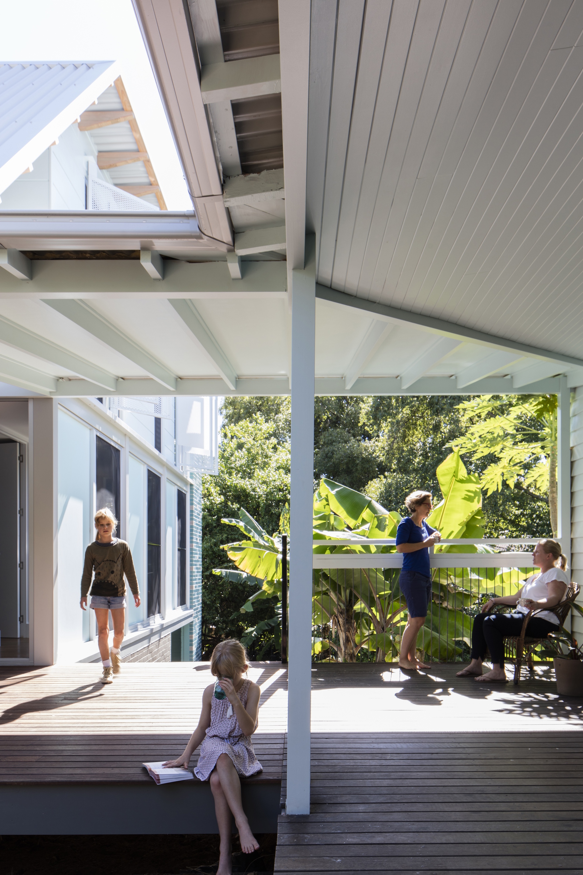 Gallery of Verandah House / Still Space Architecture - 7