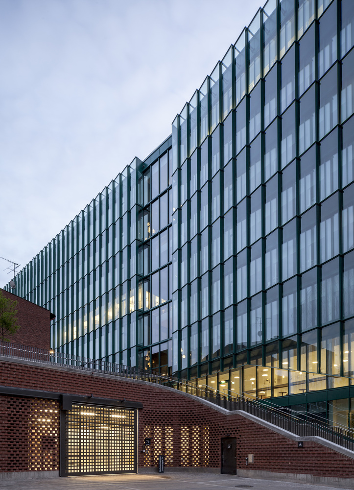 Gallery of Biomedicum Laboratory Building / C.F. Møller - 4