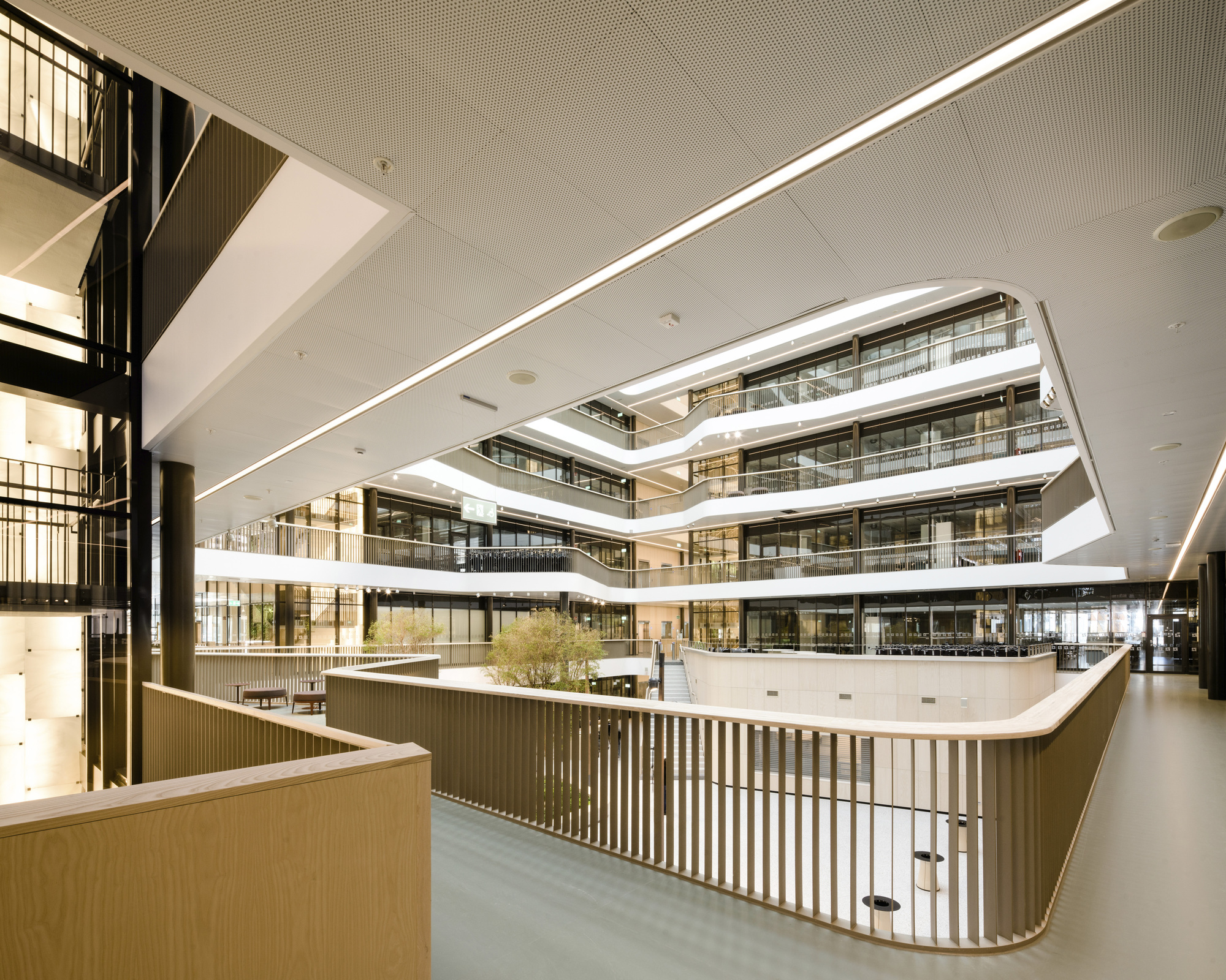 Gallery of Biomedicum Laboratory Building / C.F. Møller - 20