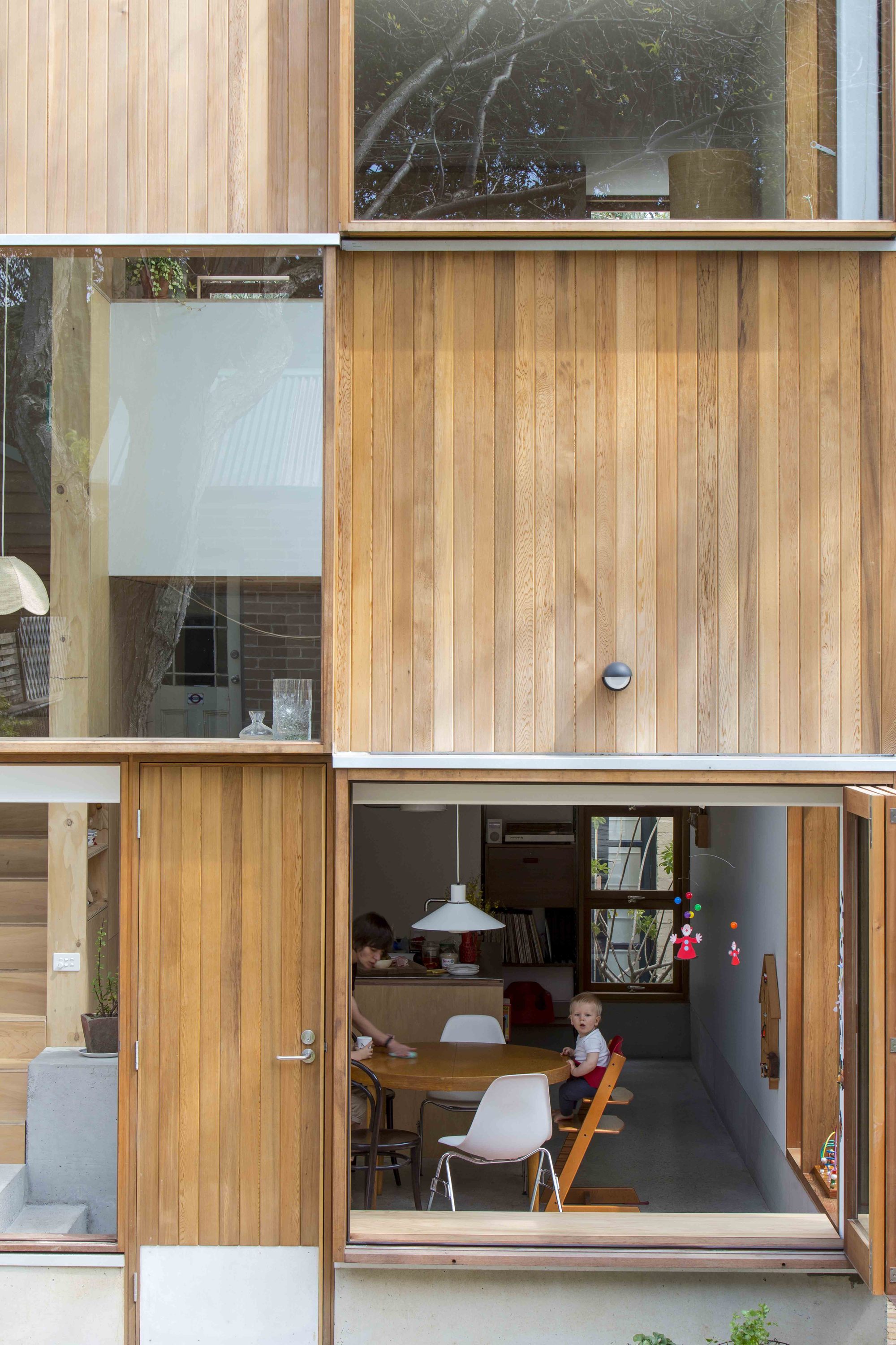 Gallery of 3x2≠3+3 House / panovscott - 9