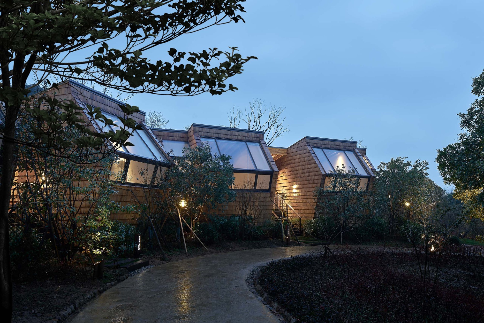 Gallery of Hangzhou Senbo Resort 'Park-Star Cube' / The Design ...