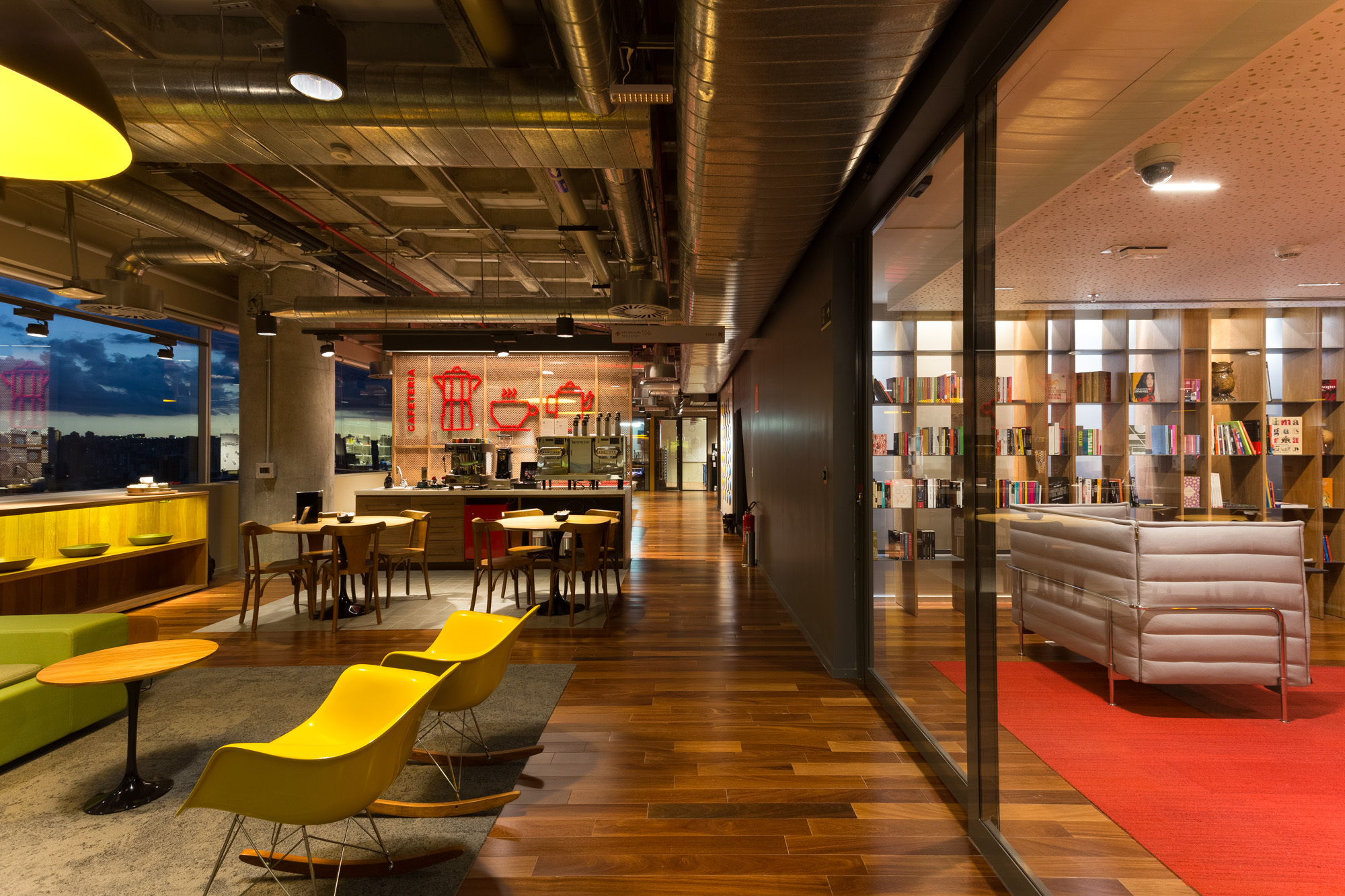 Galeria de Centro de Engenharia Google Belo Horizonte / BCMF Arquitetos ...