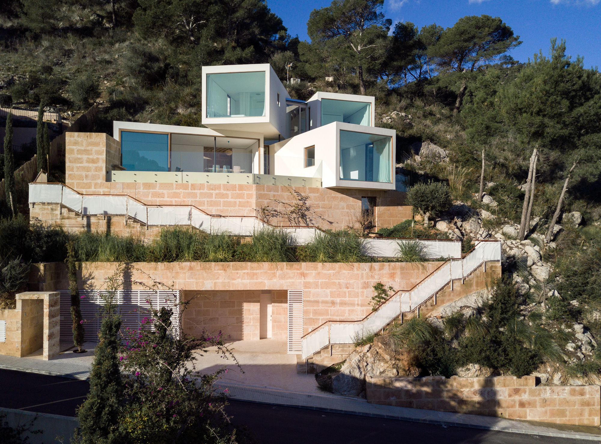 Gallery of Can Canyís House / Estudio Caballero Colón - 5