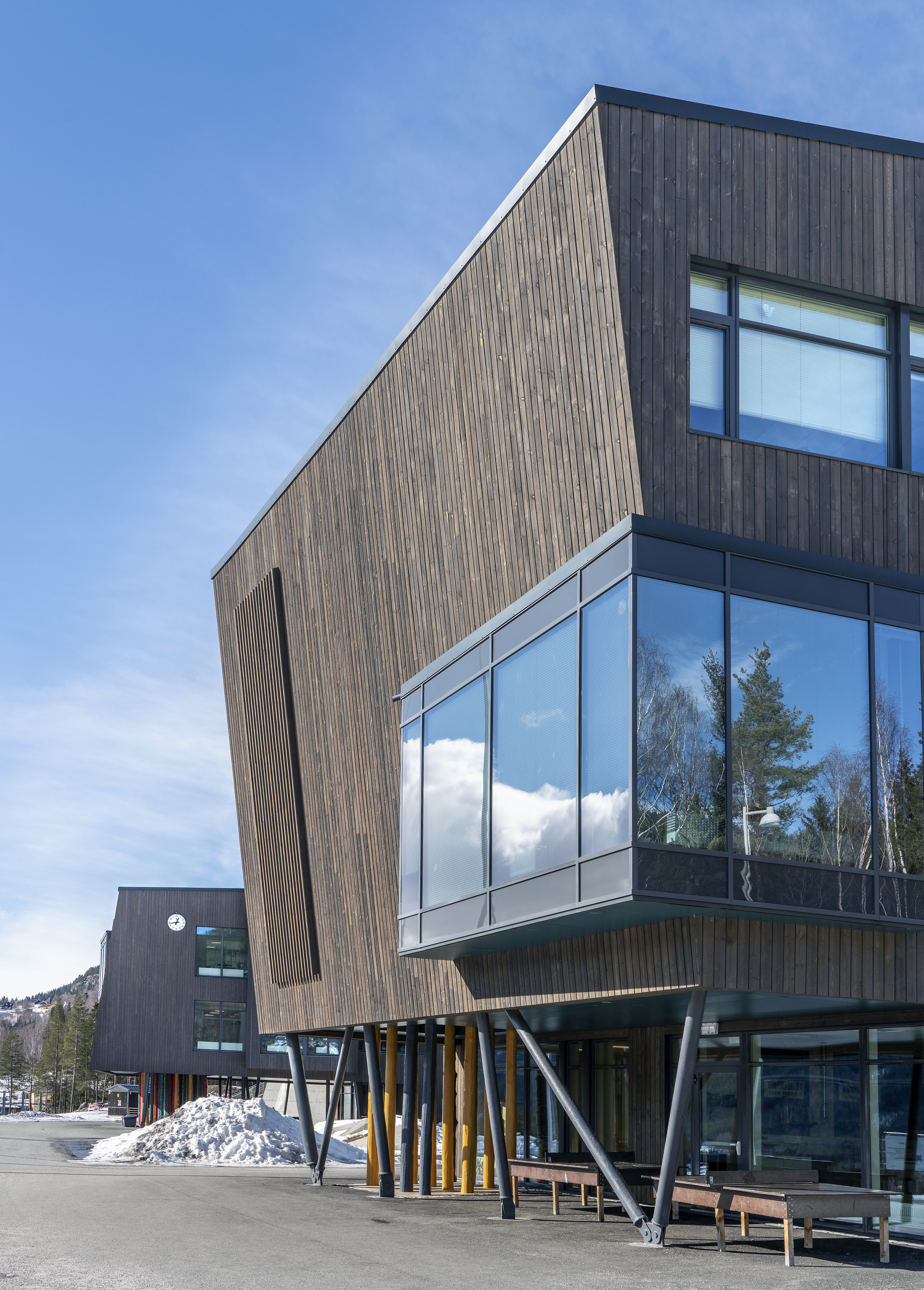 Gallery of Gol Skule / Vis-á-Vis Architects - 23