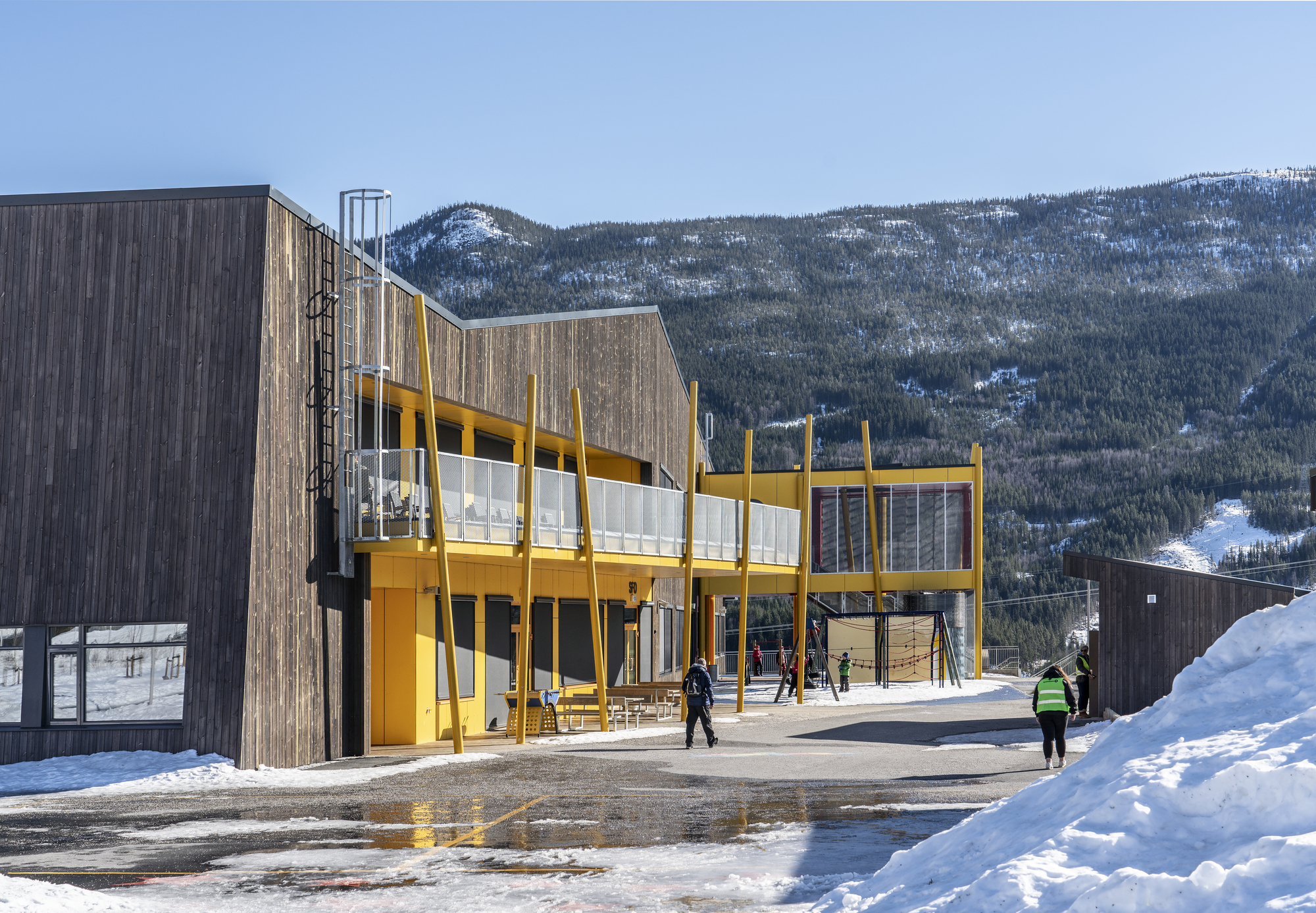 Gallery of Gol Skule / Vis-á-Vis Architects - 2