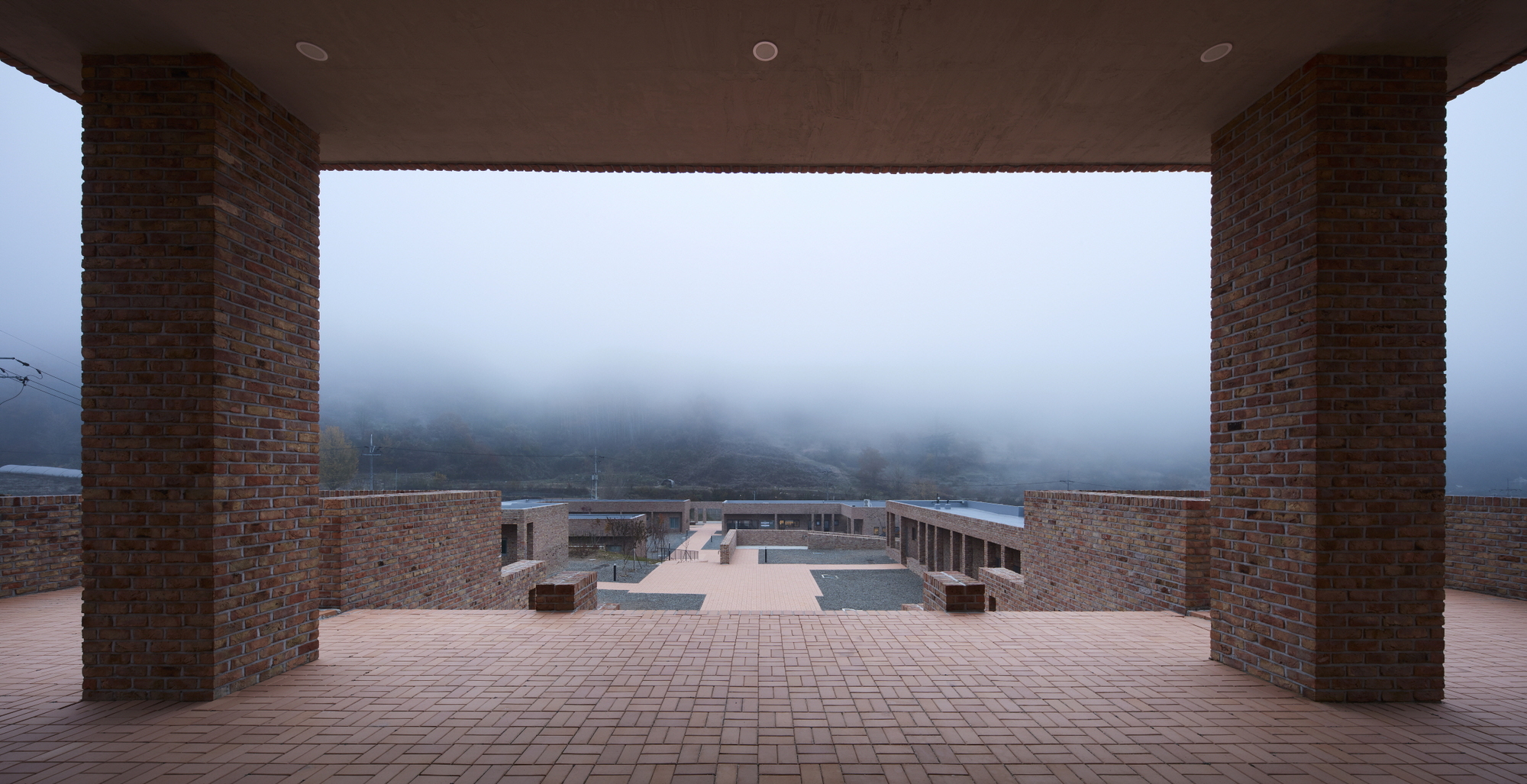 Gallery of Jetavana Buddhist Temple / Studio GAON - 28