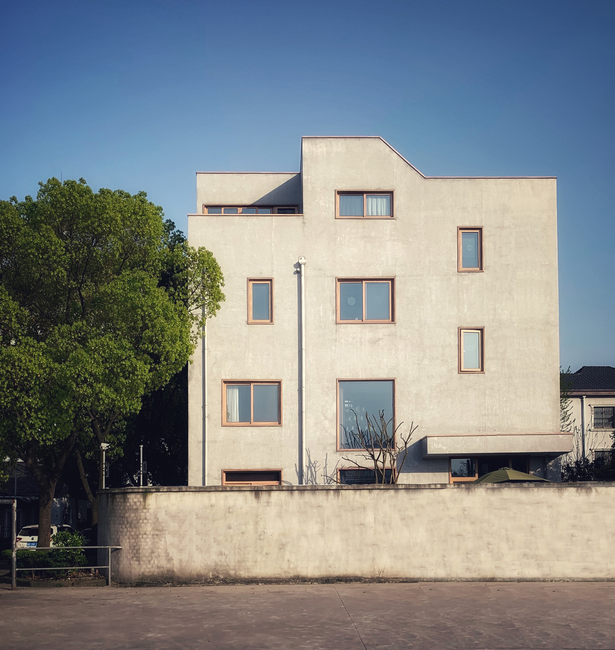 Gallery of Artists' Private House in Ningbo / J+F Studio - 17