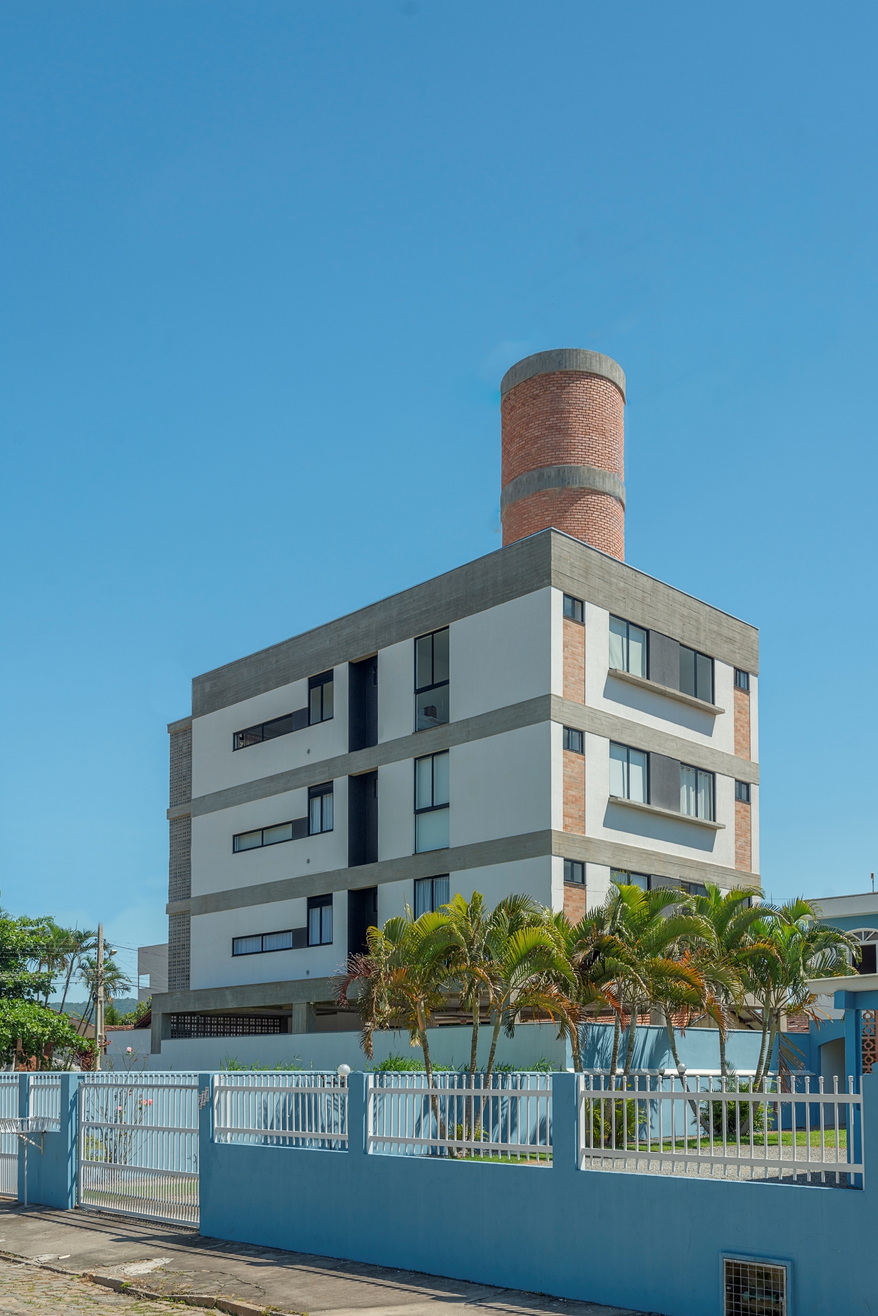 Galeria de Edifício H1 / PJV Arquitetura - 14