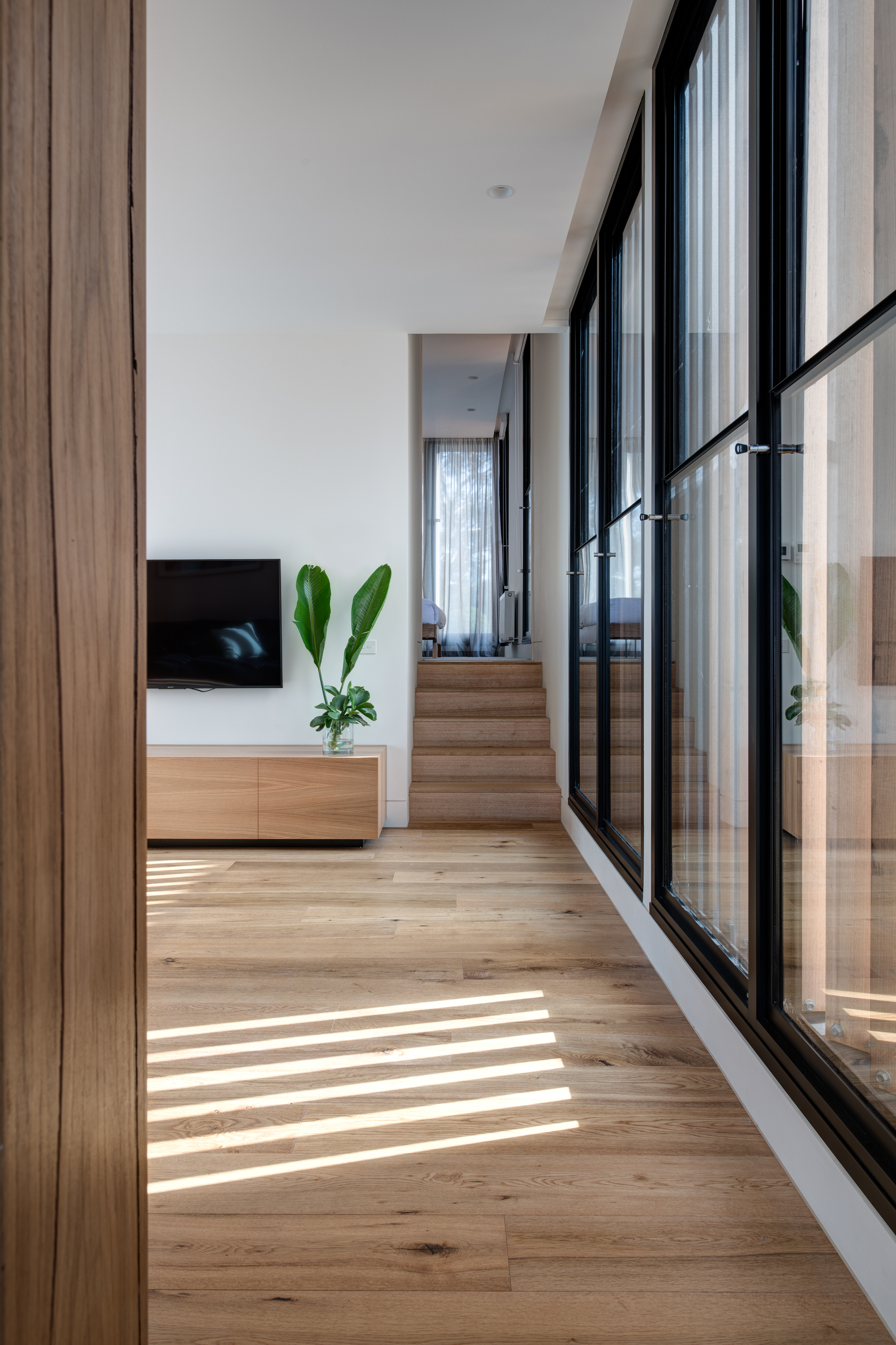 Gallery of Folding Floor House / Crosshatch - 24