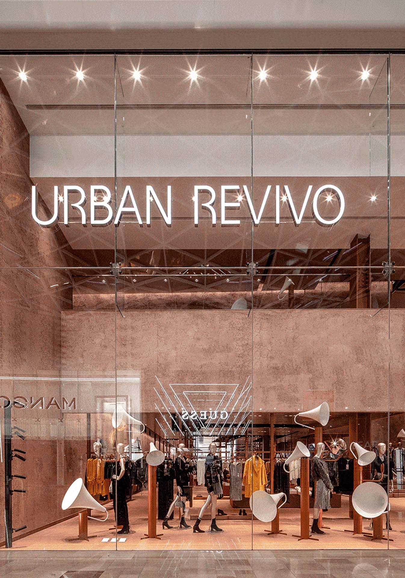 Gallery of UR London Flagship Store / DOMANI - 7