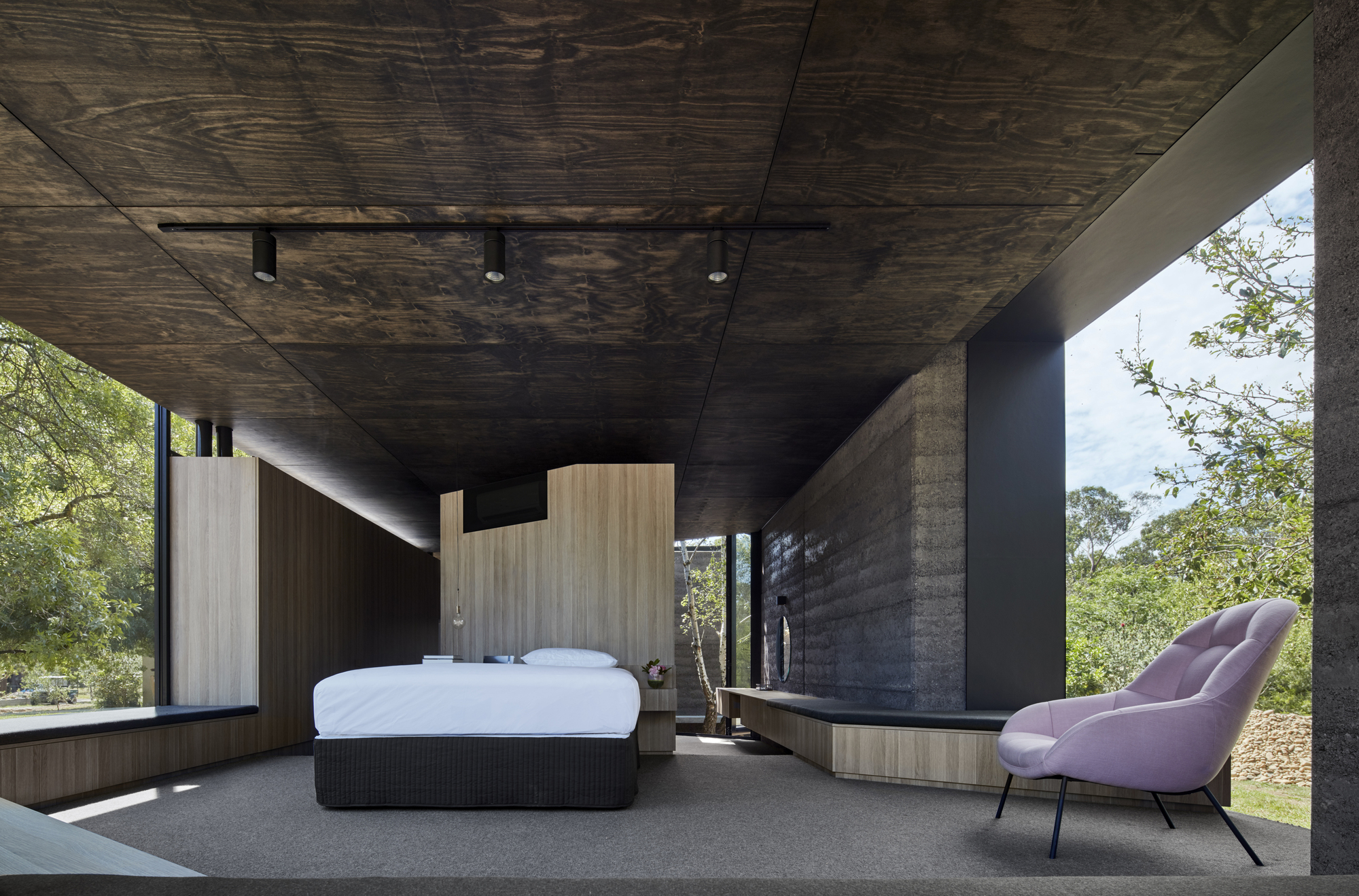 Gallery of Pavilion Between Trees / Branch Studio Architects - 4