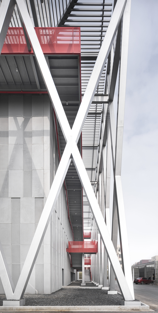 Gallery of FUTURE STITCH Smart Factory / AZL Architects - 11