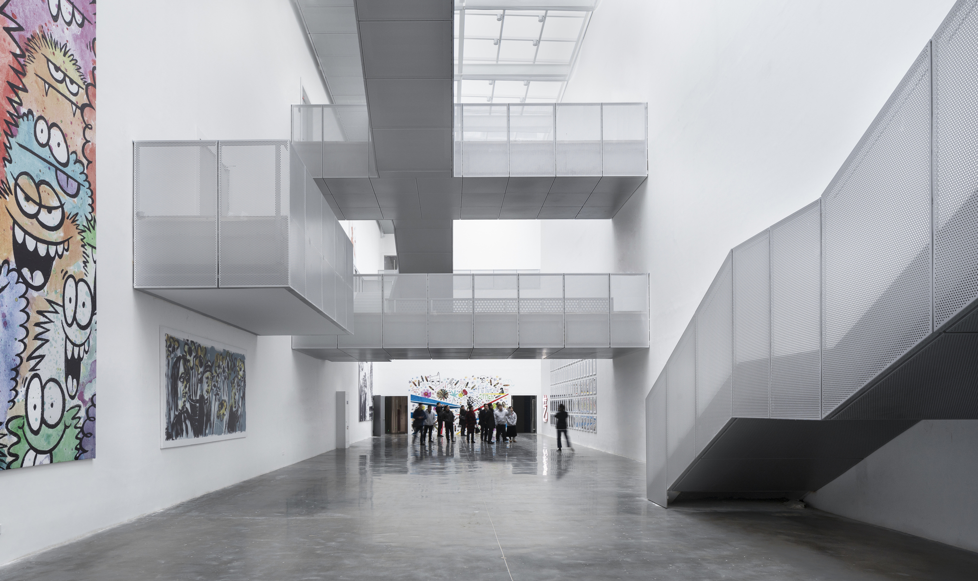Gallery of FUTURE STITCH Smart Factory / AZL Architects - 13