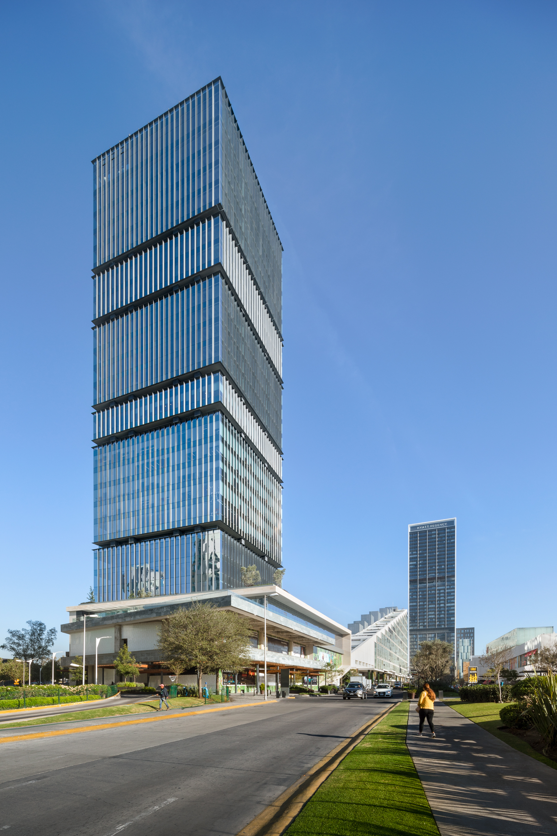 Gallery of Andares Corporate / Sordo Madaleno Arquitectos - 12
