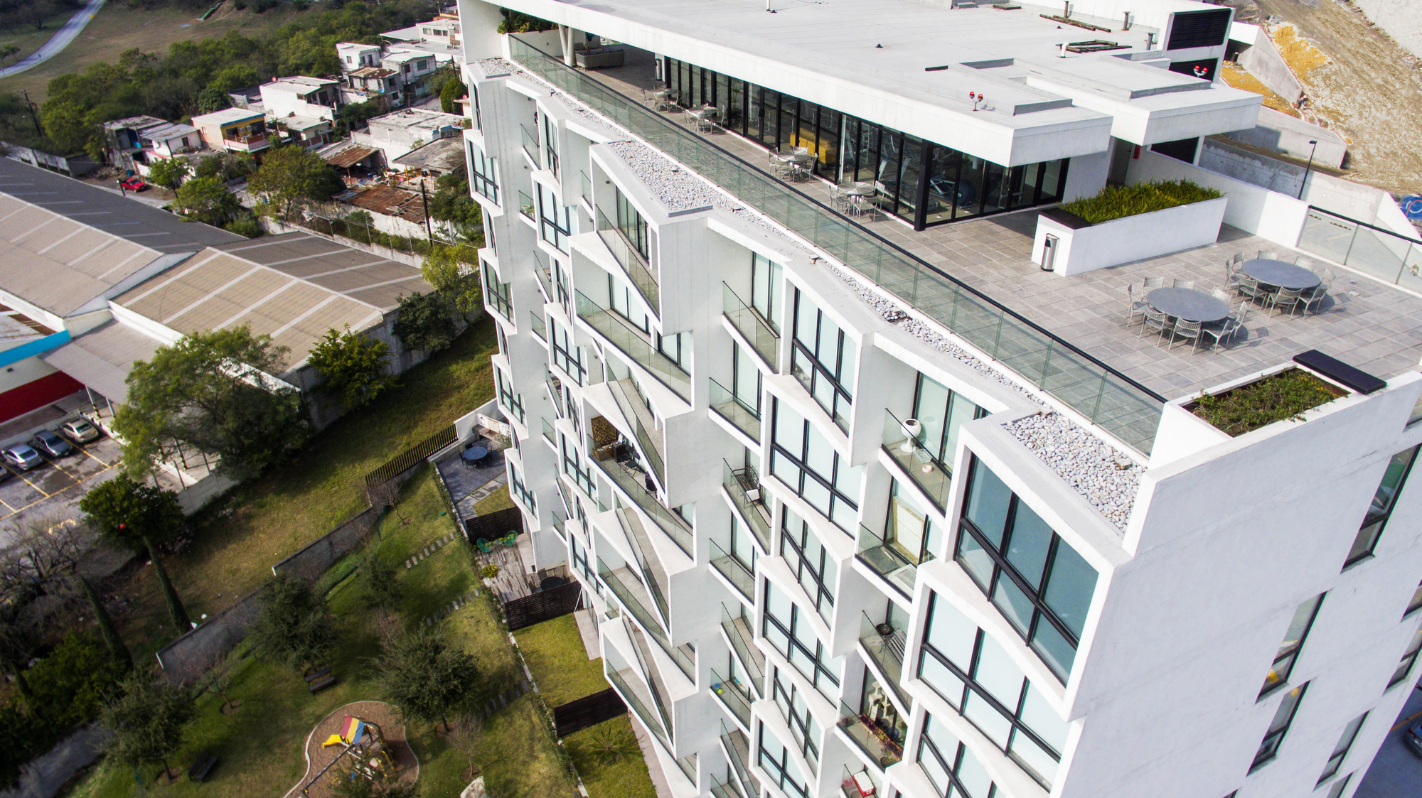 Gallery of Etherea Building / rdlp arquitectos - 9