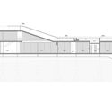 Inclined Slab House / TETRO Arquitetura | ArchDaily