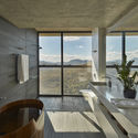 Inclined Slab House / TETRO Arquitetura | ArchDaily