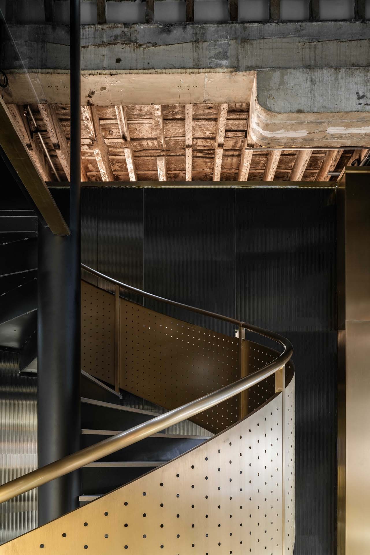 Gallery of Lobby and Public Space Renovation of the Amber Building ...