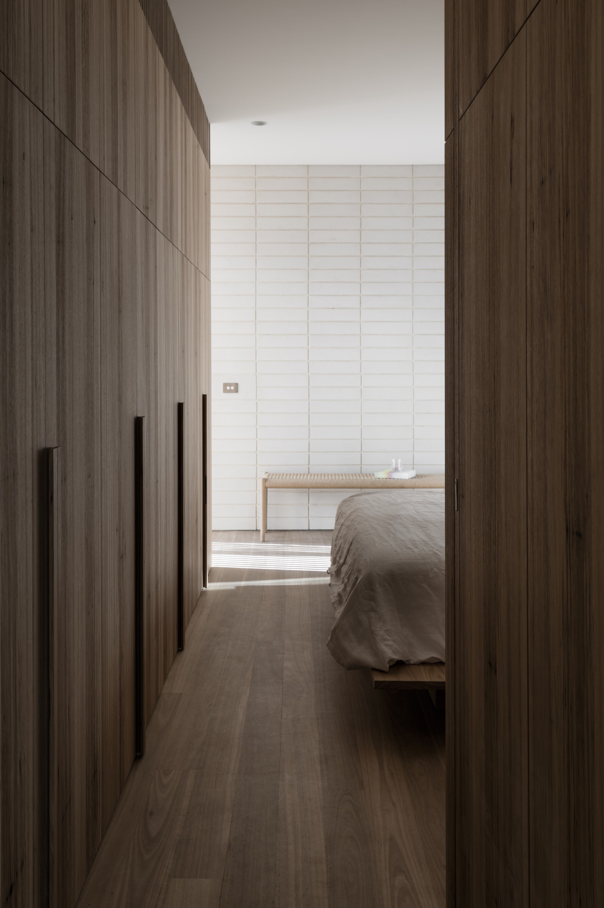 Gallery of Edsall Street House / RITZ&GHOUGASSIAN - 13