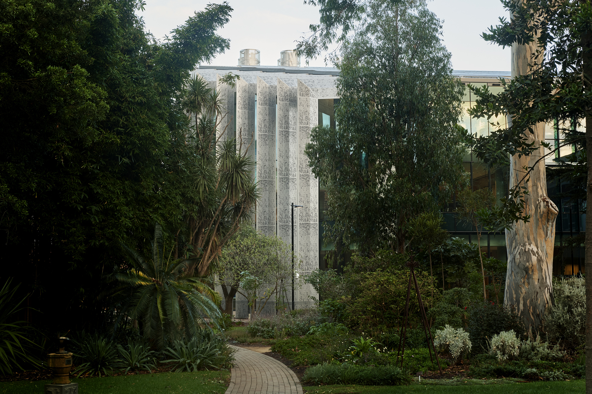 Gallery of University of Melbourne Life Sciences Precinct / HASSELL - 11