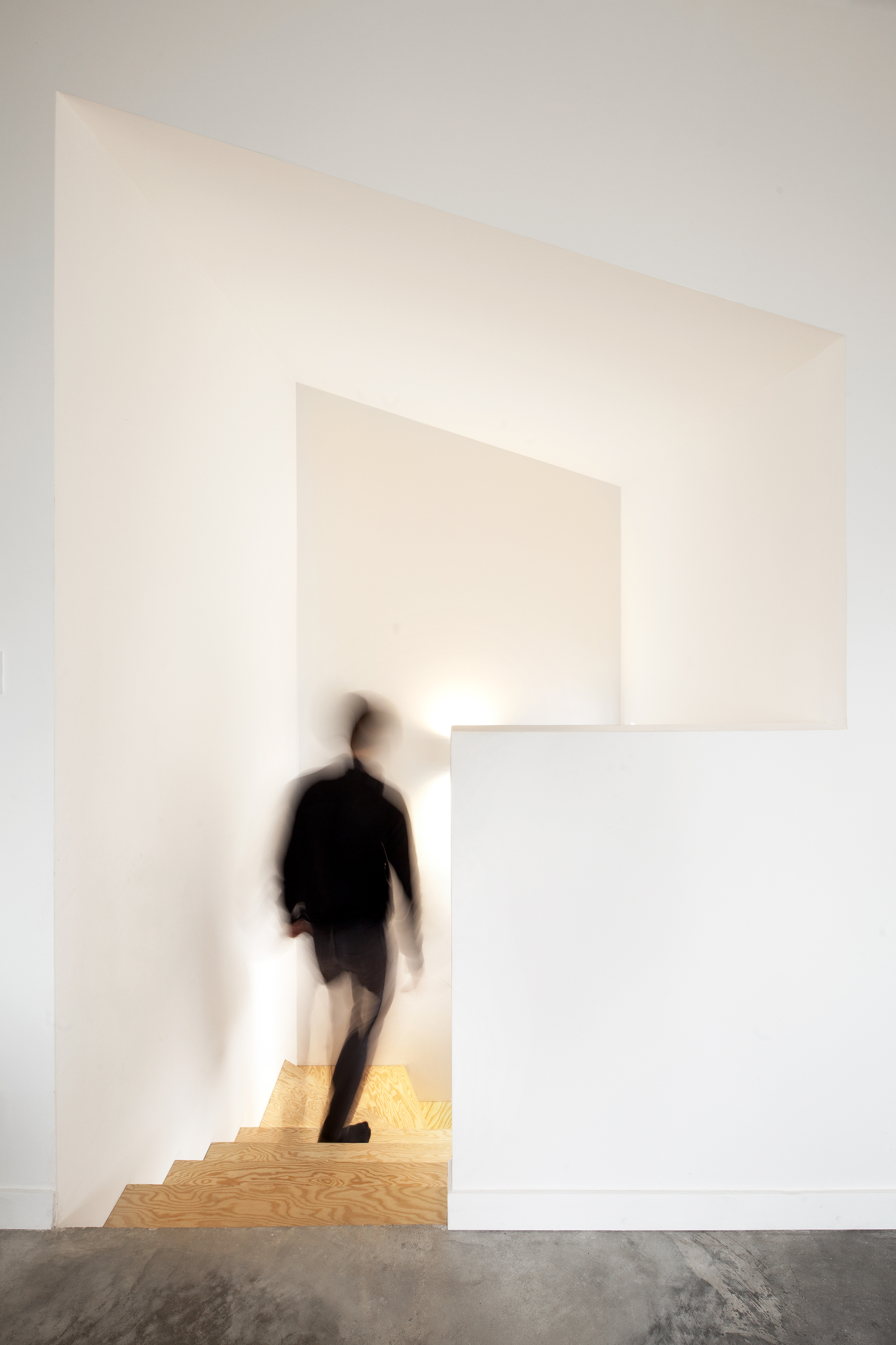 Gallery of ALY House / MORE Architecture - 15