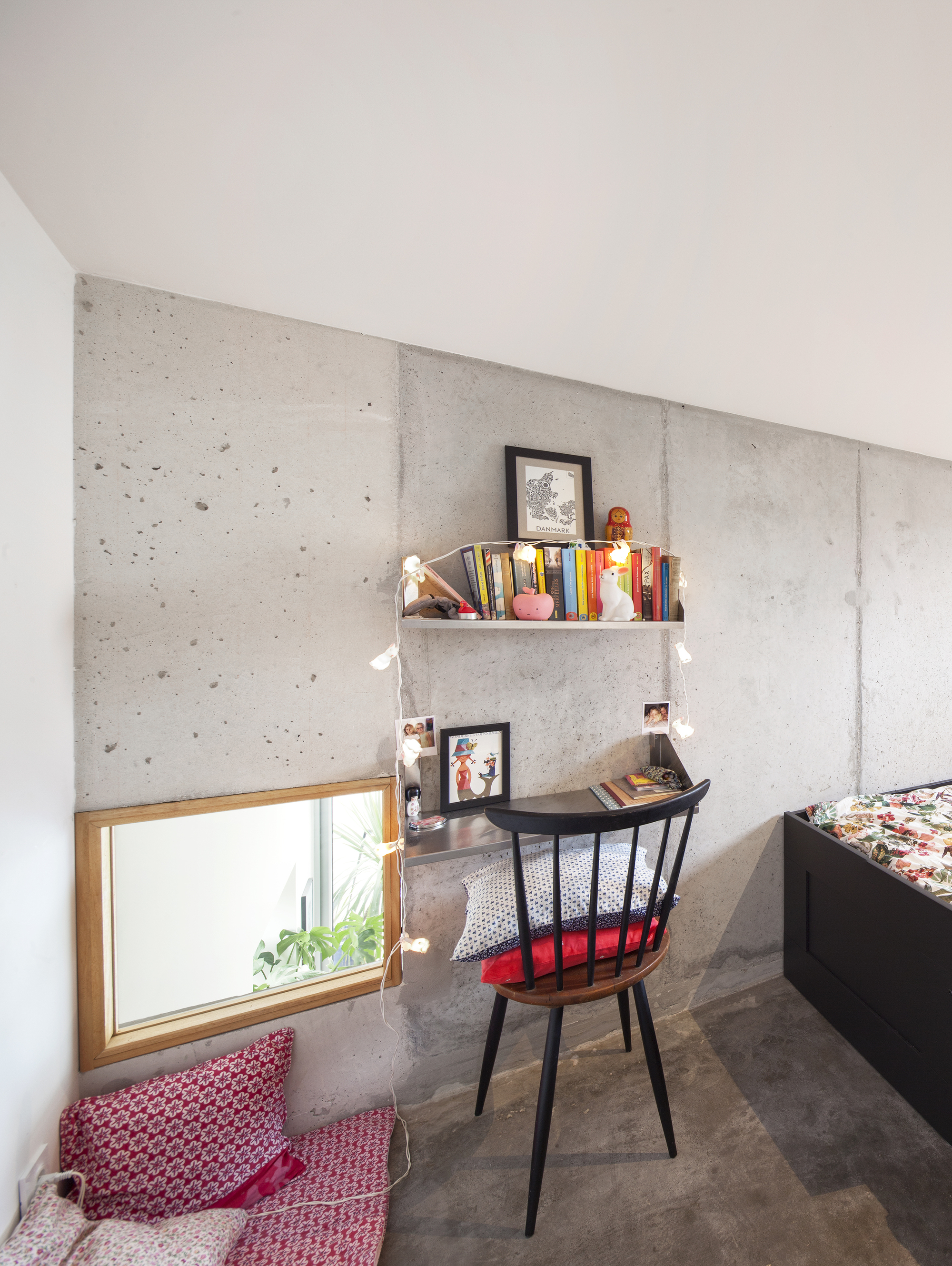 Gallery of ALY House / MORE Architecture - 14