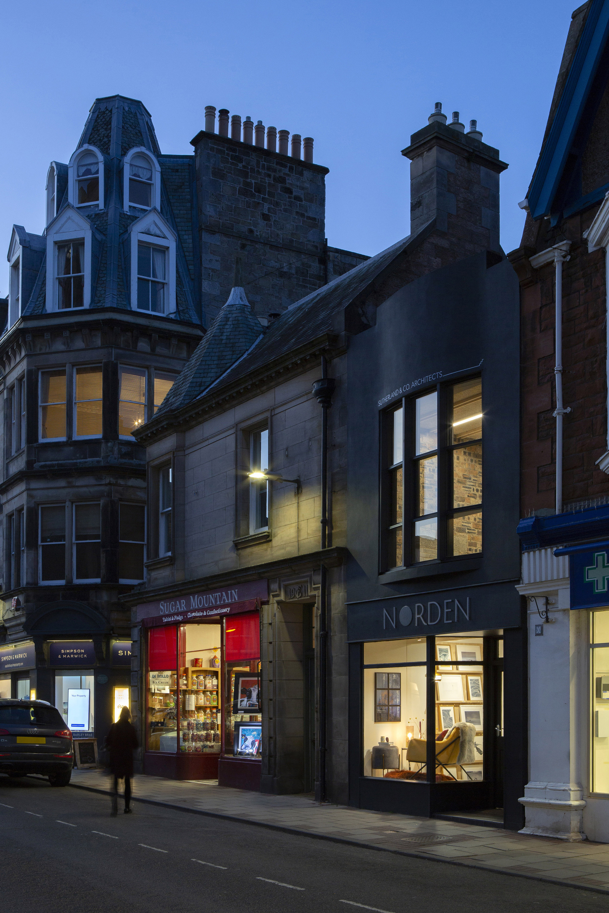 Gallery of Sutherland & Co. studio / Sutherland & Co. - 17