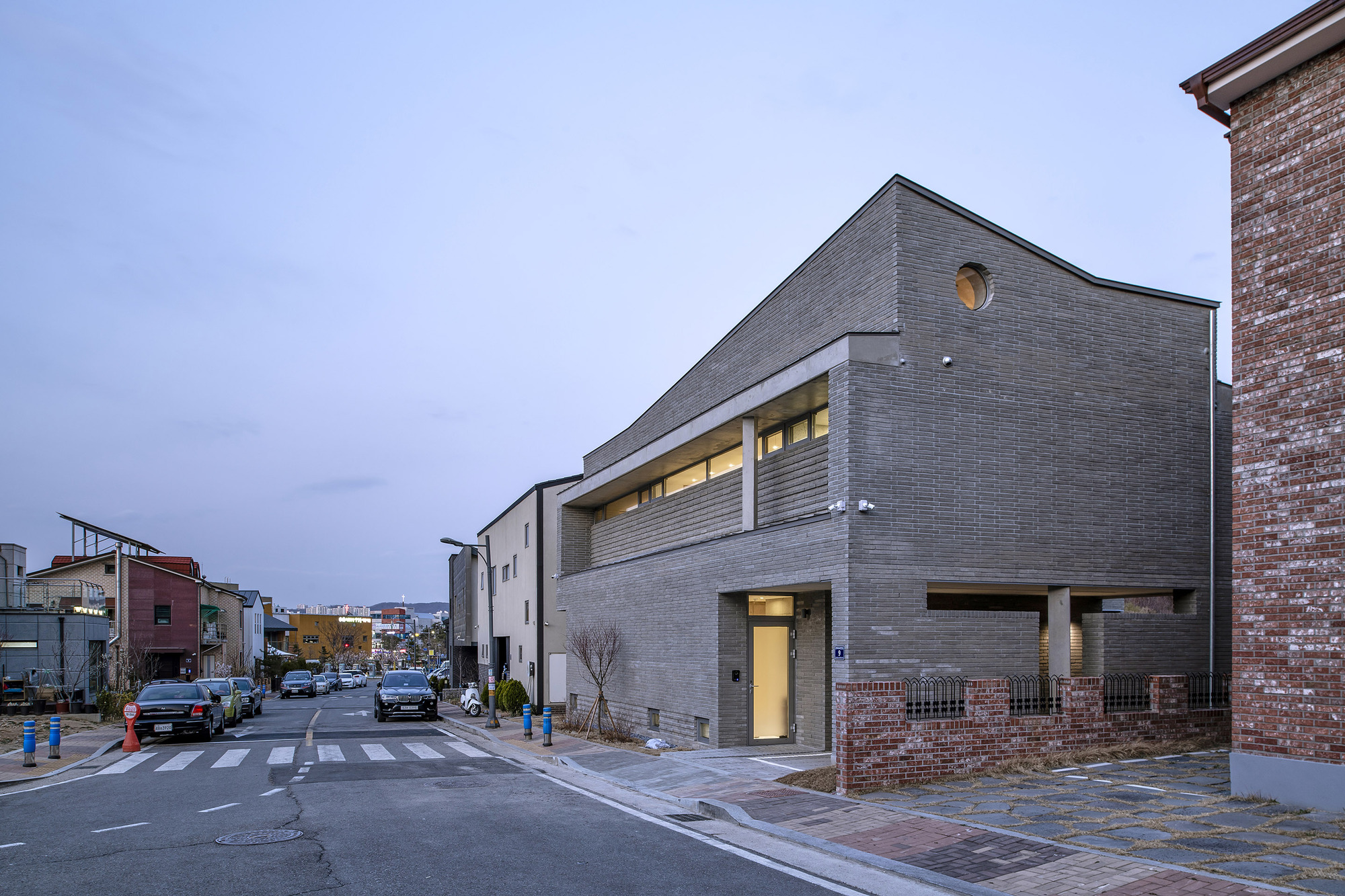 Gallery of Soha House / Wonder Architects + NEEDS Architects - 41