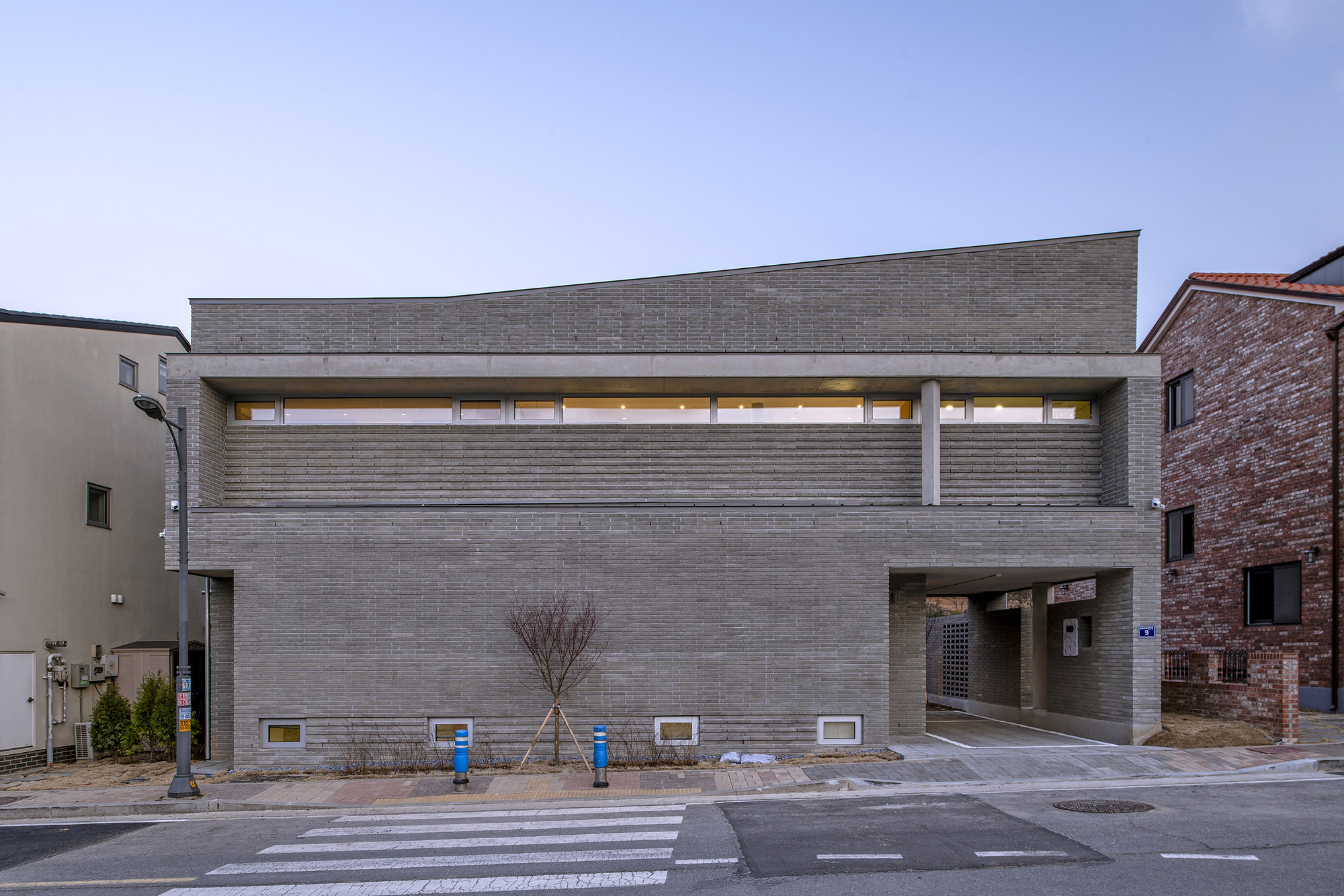 Gallery of Soha House / Wonder Architects + NEEDS Architects - 35