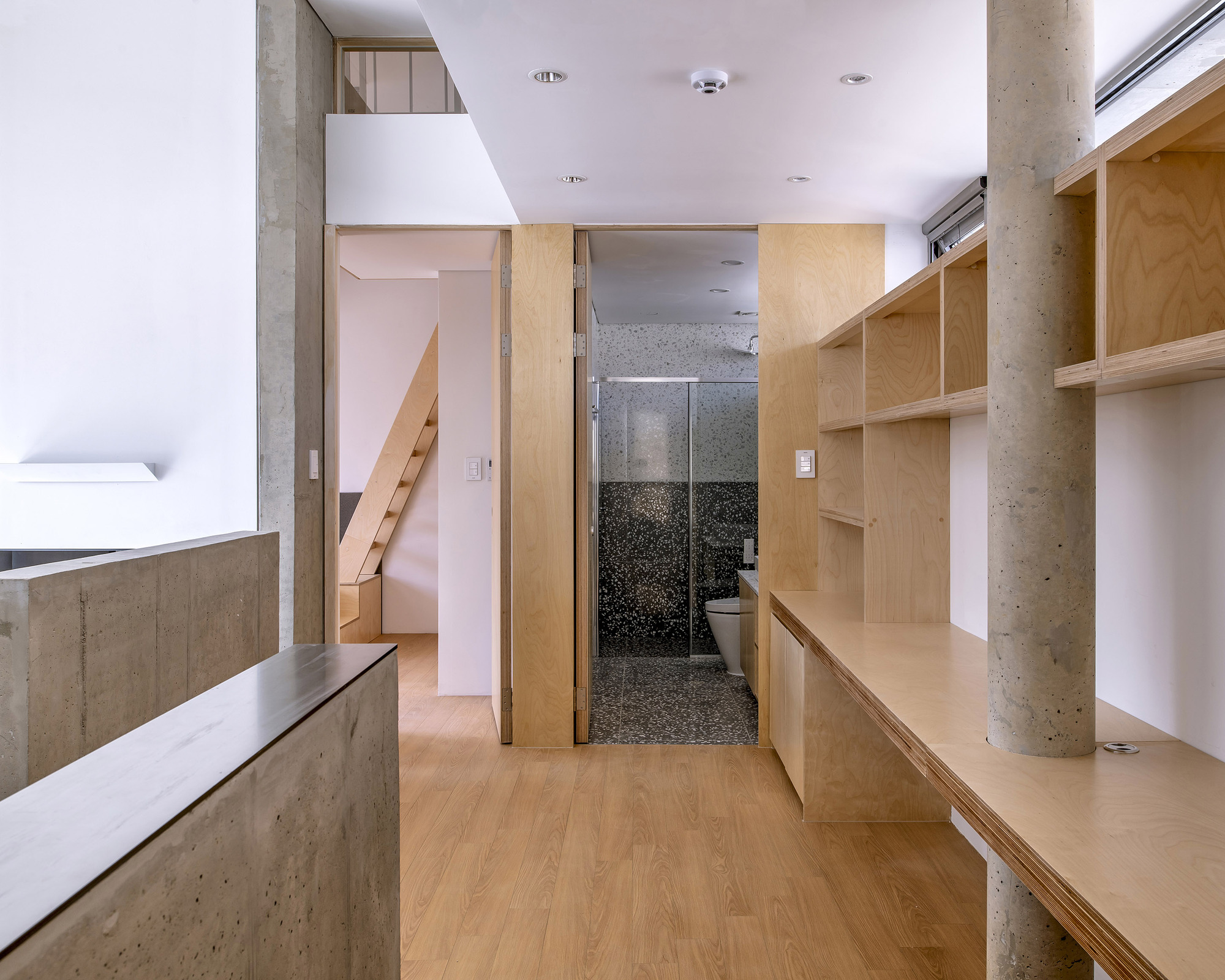 Gallery of Soha House / Wonder Architects + NEEDS Architects - 38