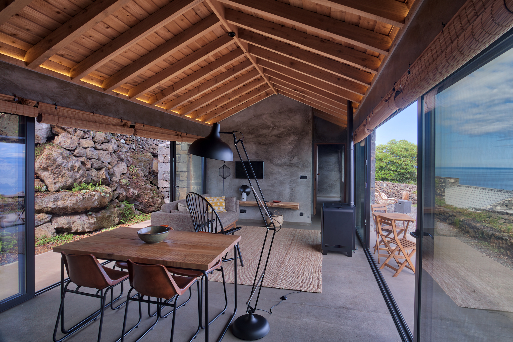 Gallery of Lava Homes / Diogo Mega Architects - 3