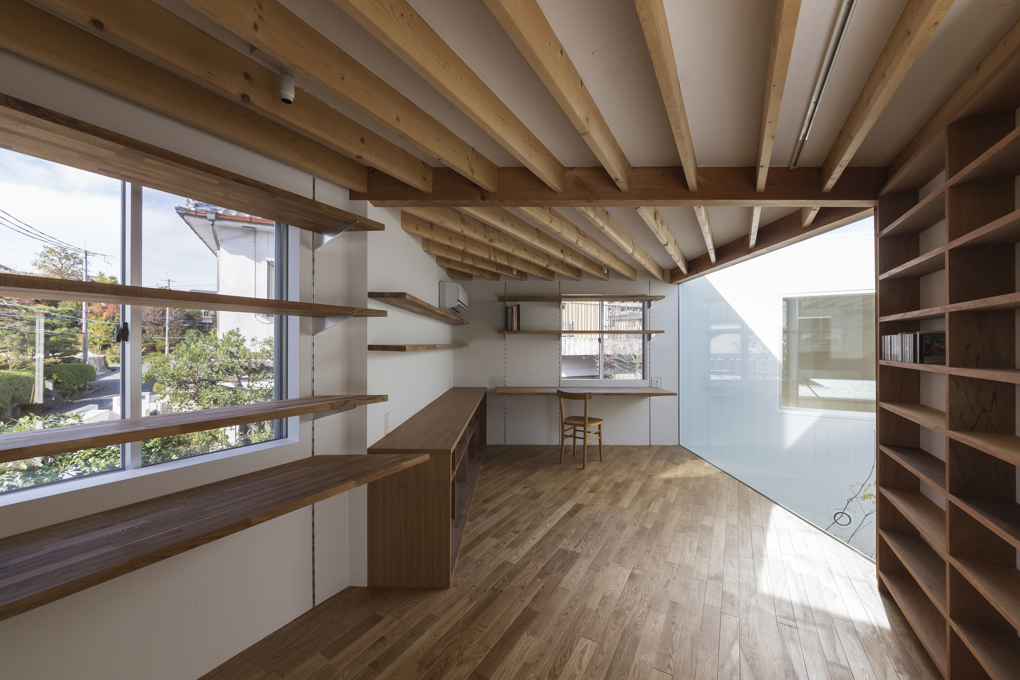 Gallery of House in Hokusetsu / Tato Architects - 2