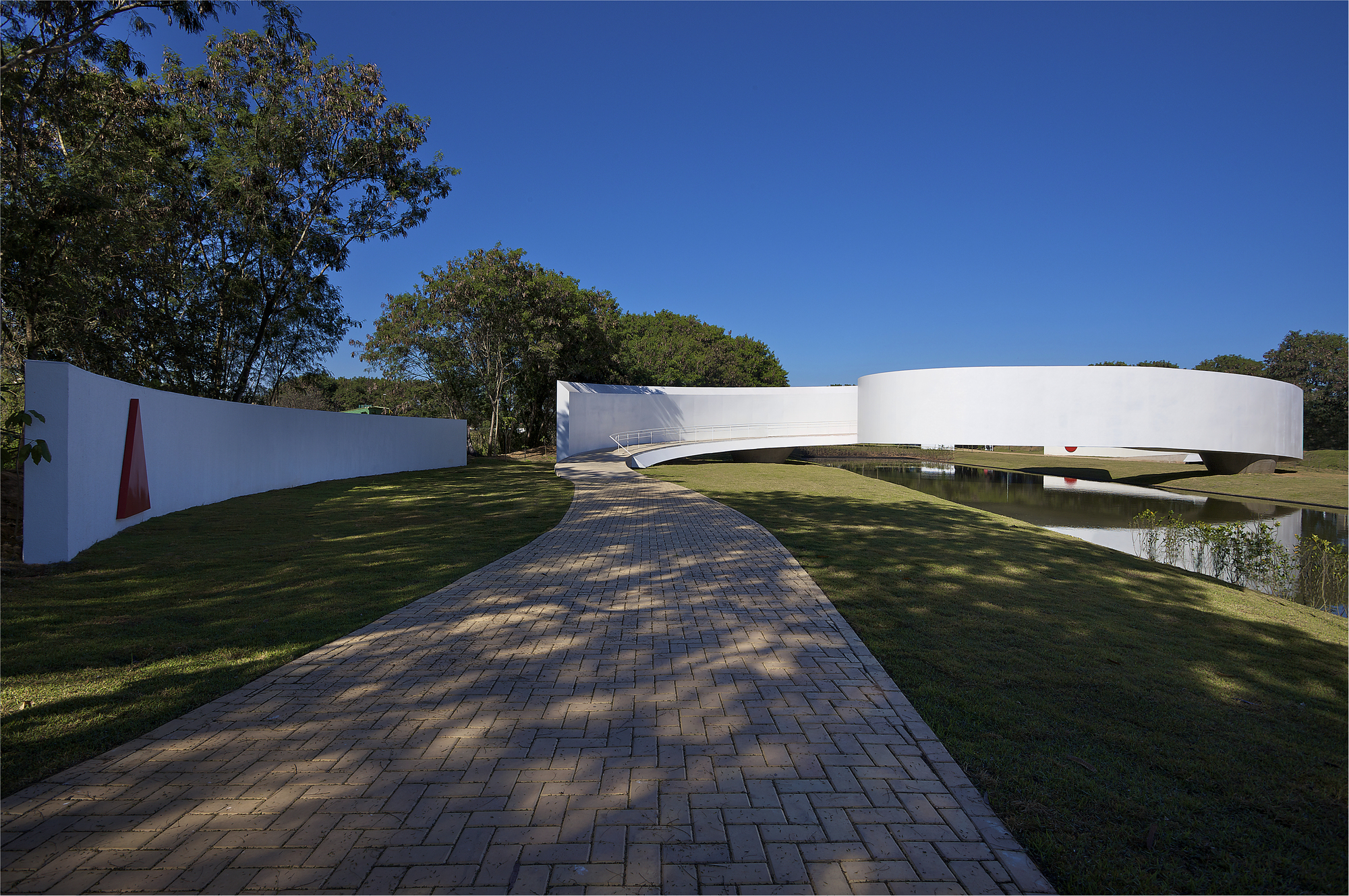 Gallery of Japanese Immigration Memorial / Gustavo Penna Arquiteto e ...