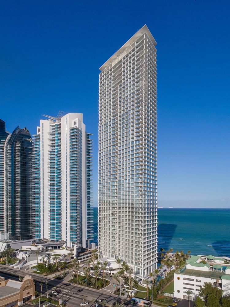 Gallery of Jade Signature Tower / Herzog & de Meuron - 3