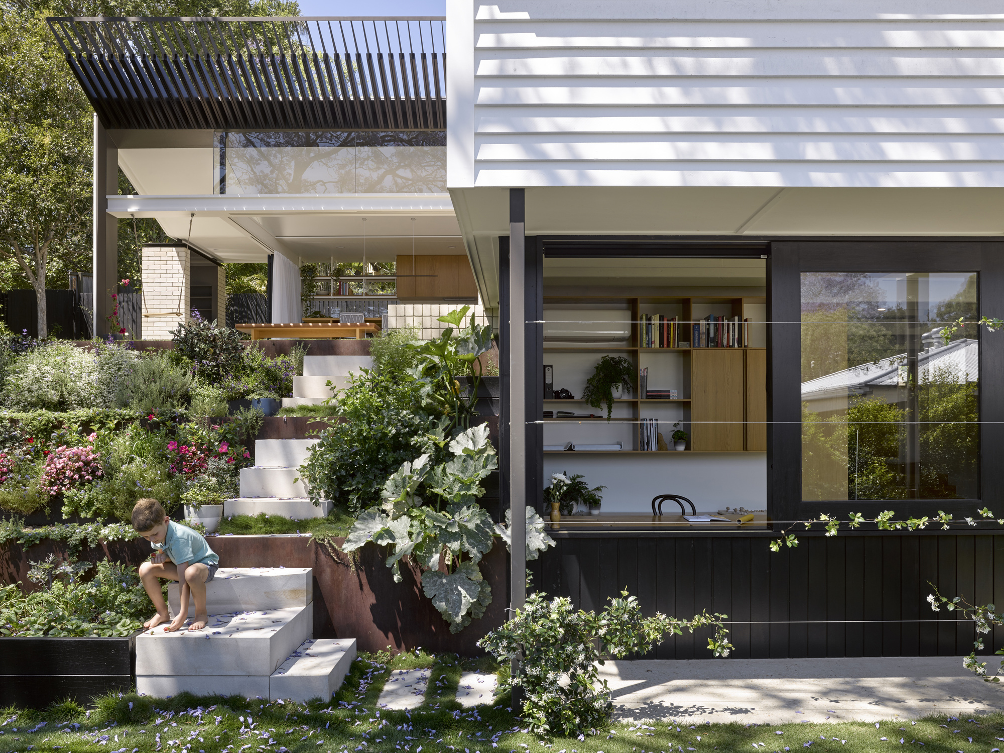 Gallery of Jacaranda House / SP Studio - 21