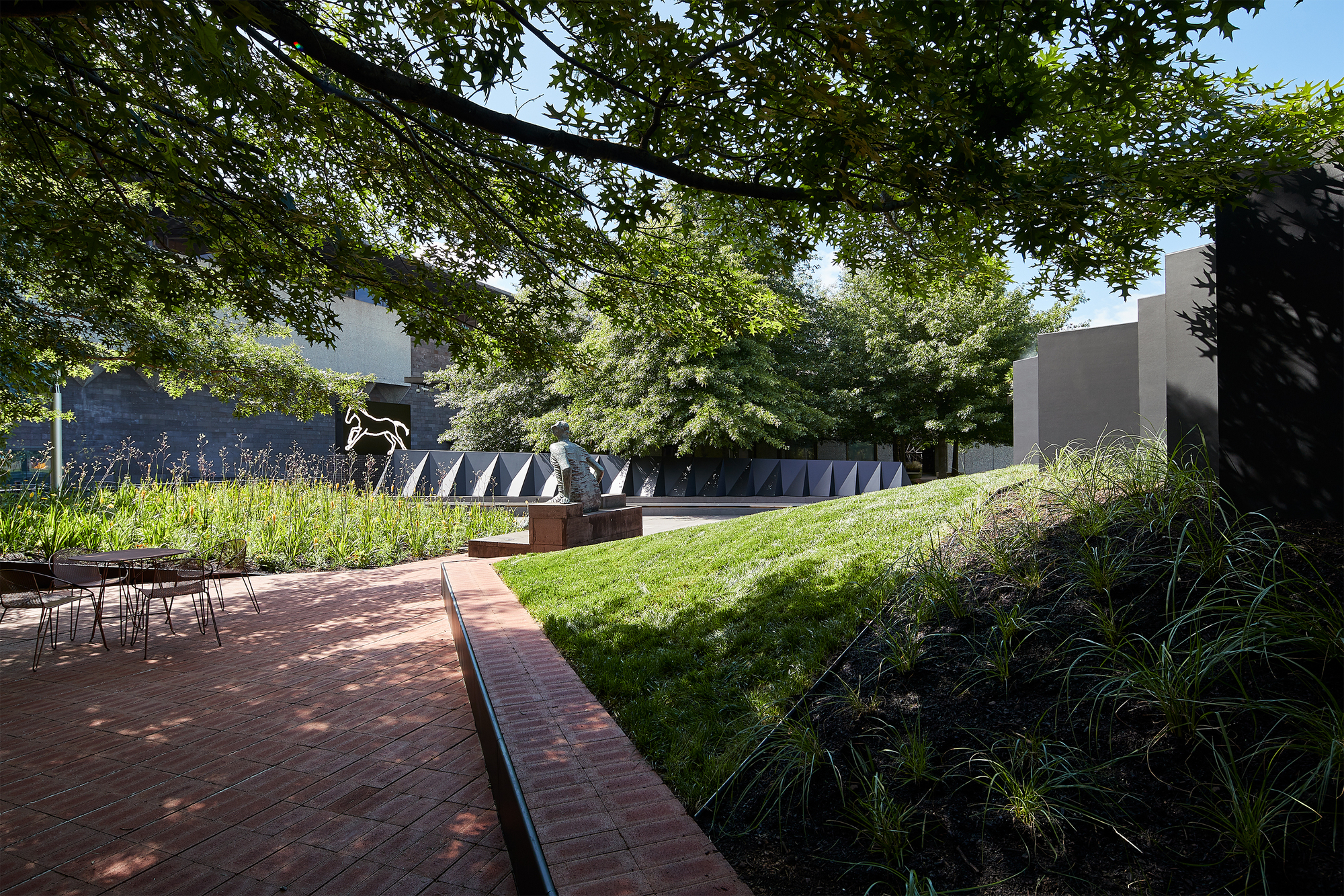 Gallery of Doubleground Pavilion / Muir + Openwork - 11