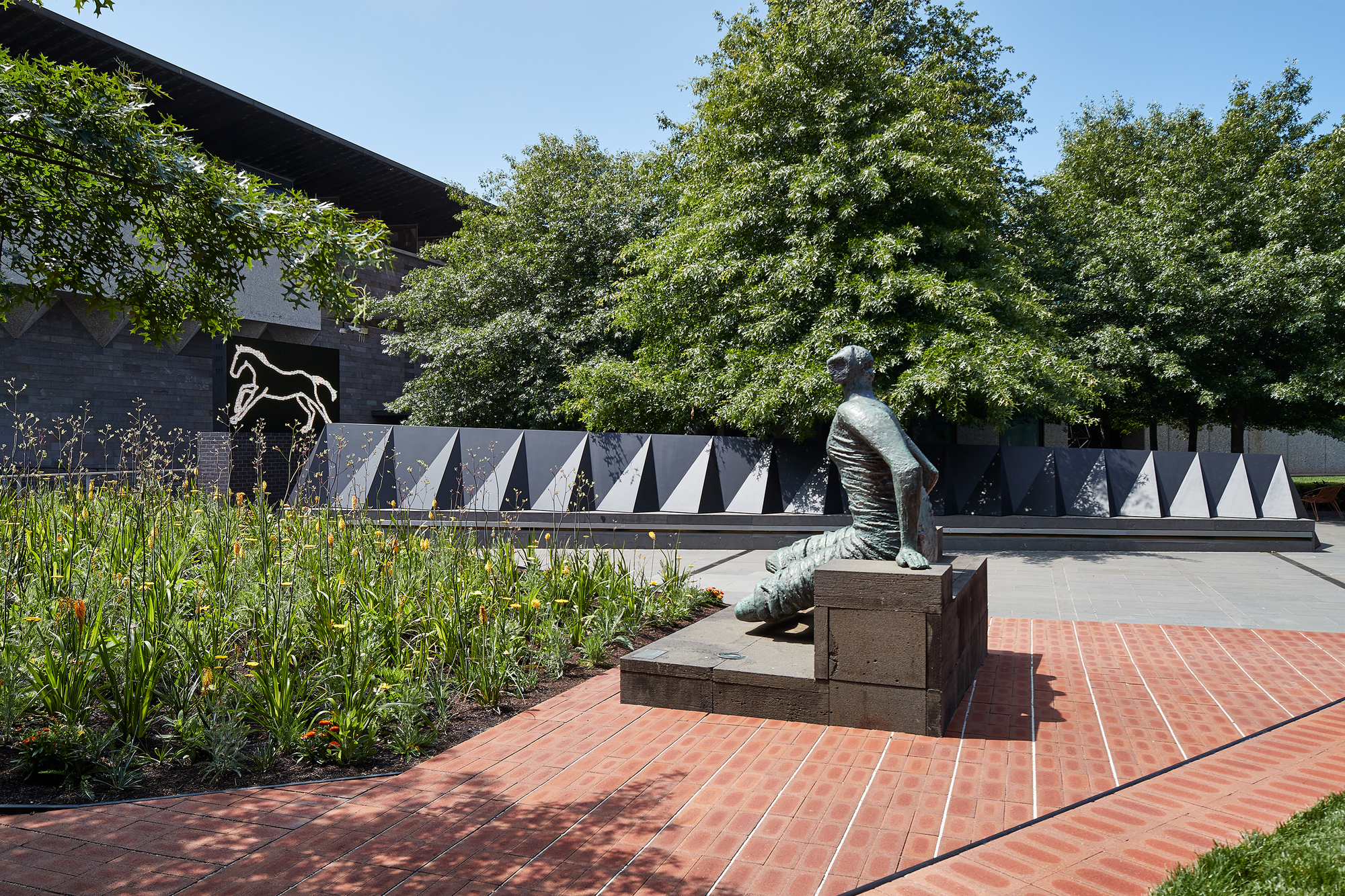 Gallery of Doubleground Pavilion / Muir + Openwork - 10