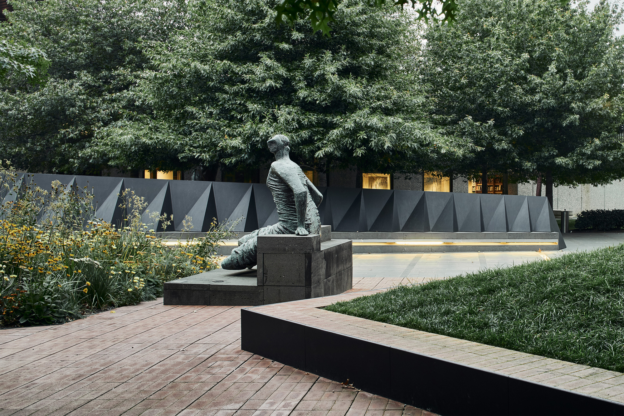 Gallery of Doubleground Pavilion / Muir + Openwork - 9