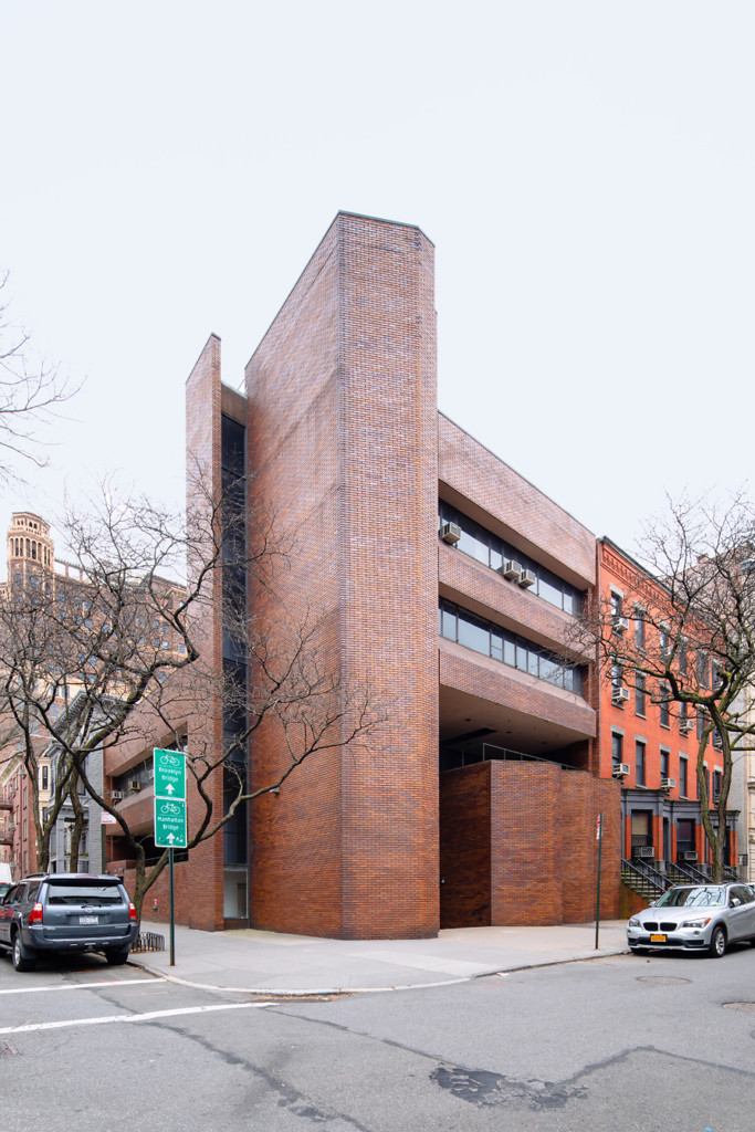 Gallery of 10 Buildings That Helped Define Modernism in New York City - 7