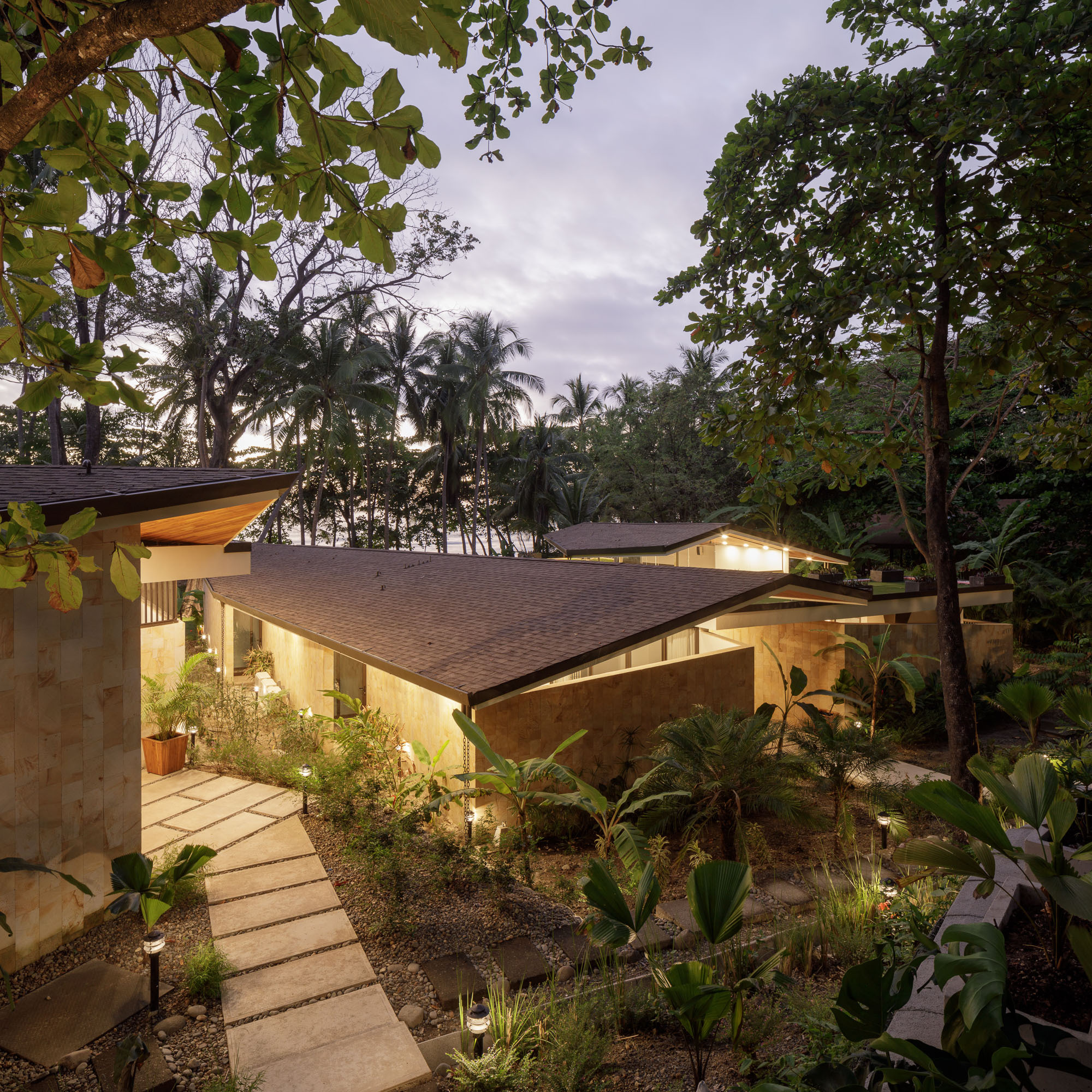 Gallery of Sare House and Caracali House / LSD Architects - 8