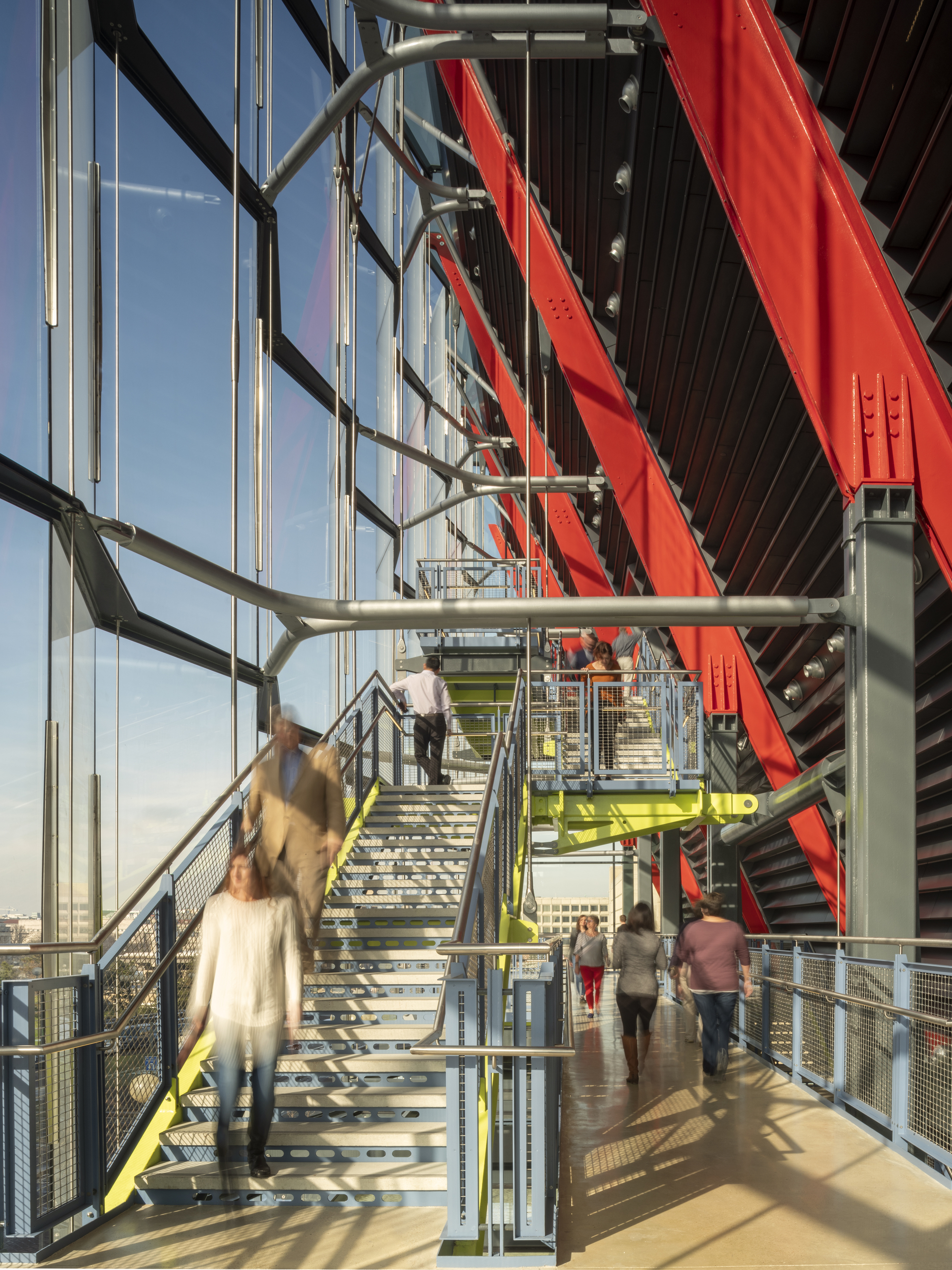 Gallery of International Spy Museum / Rogers Stirk Harbour + Partners - 6