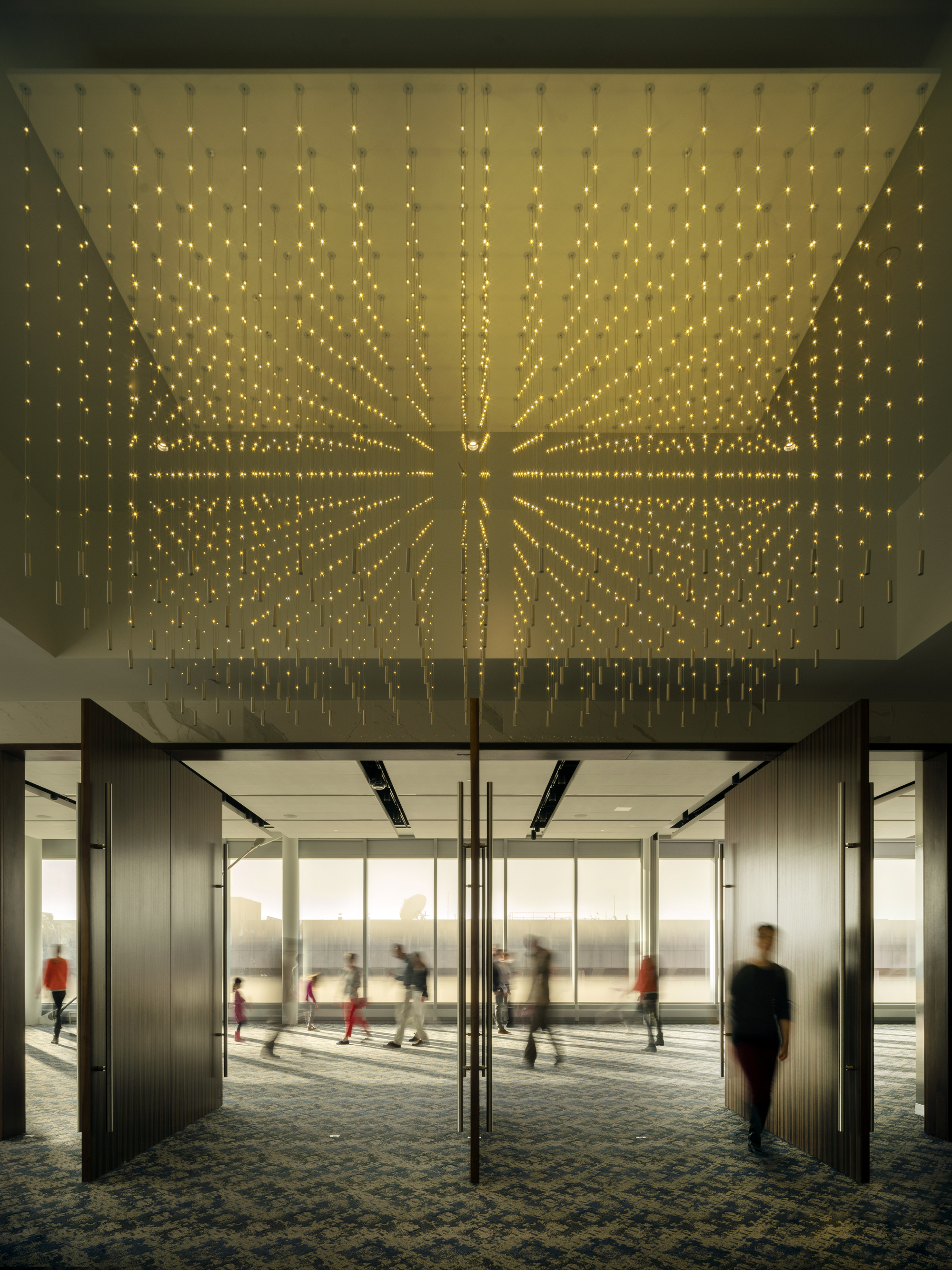 Gallery of International Spy Museum / Rogers Stirk Harbour + Partners - 25