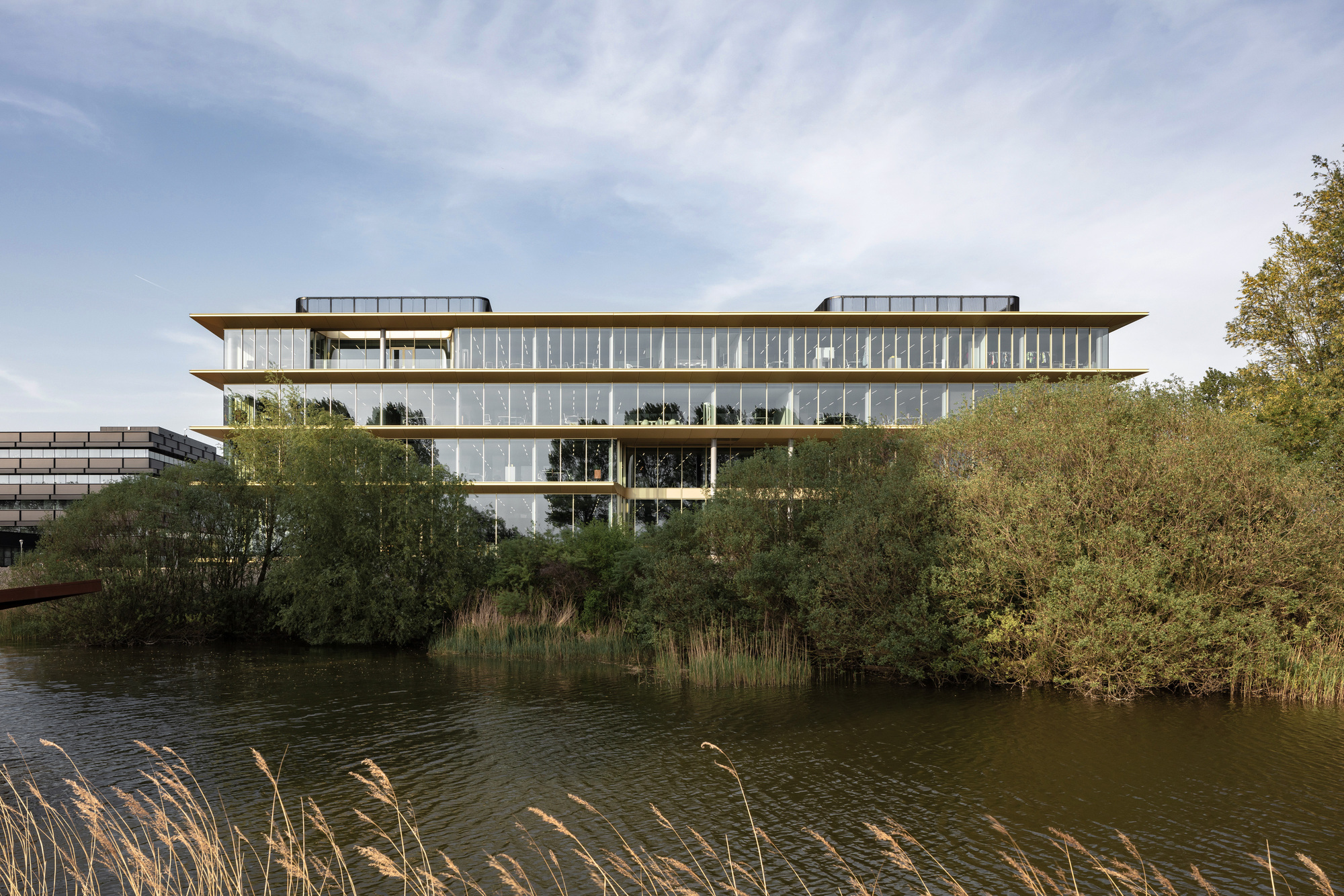 Gallery of ASICS EMEA Headquarters / Powerhouse Company - 3