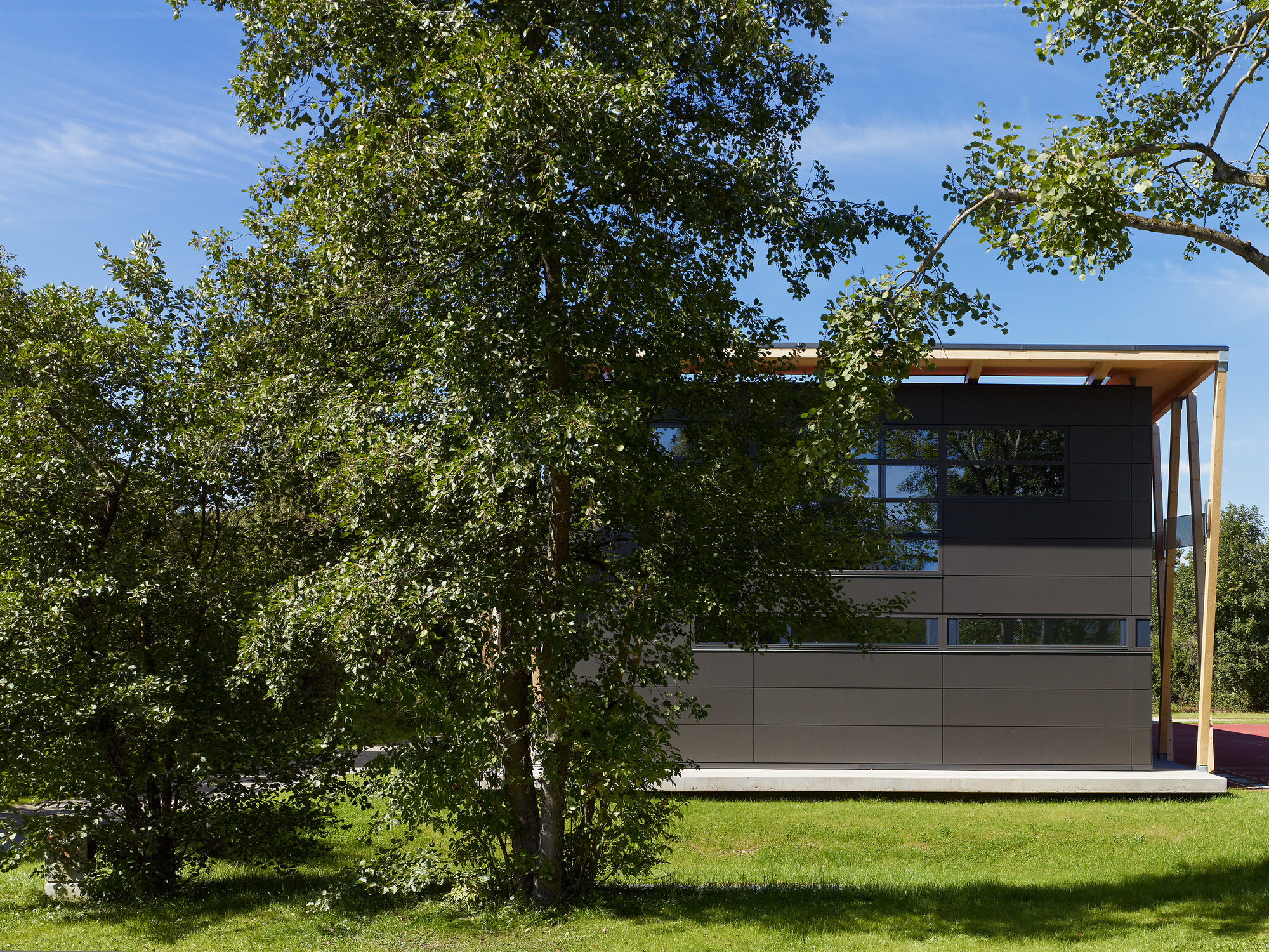 Gallery of Haus der Schüler / Metaraum Architekten BDA - 20