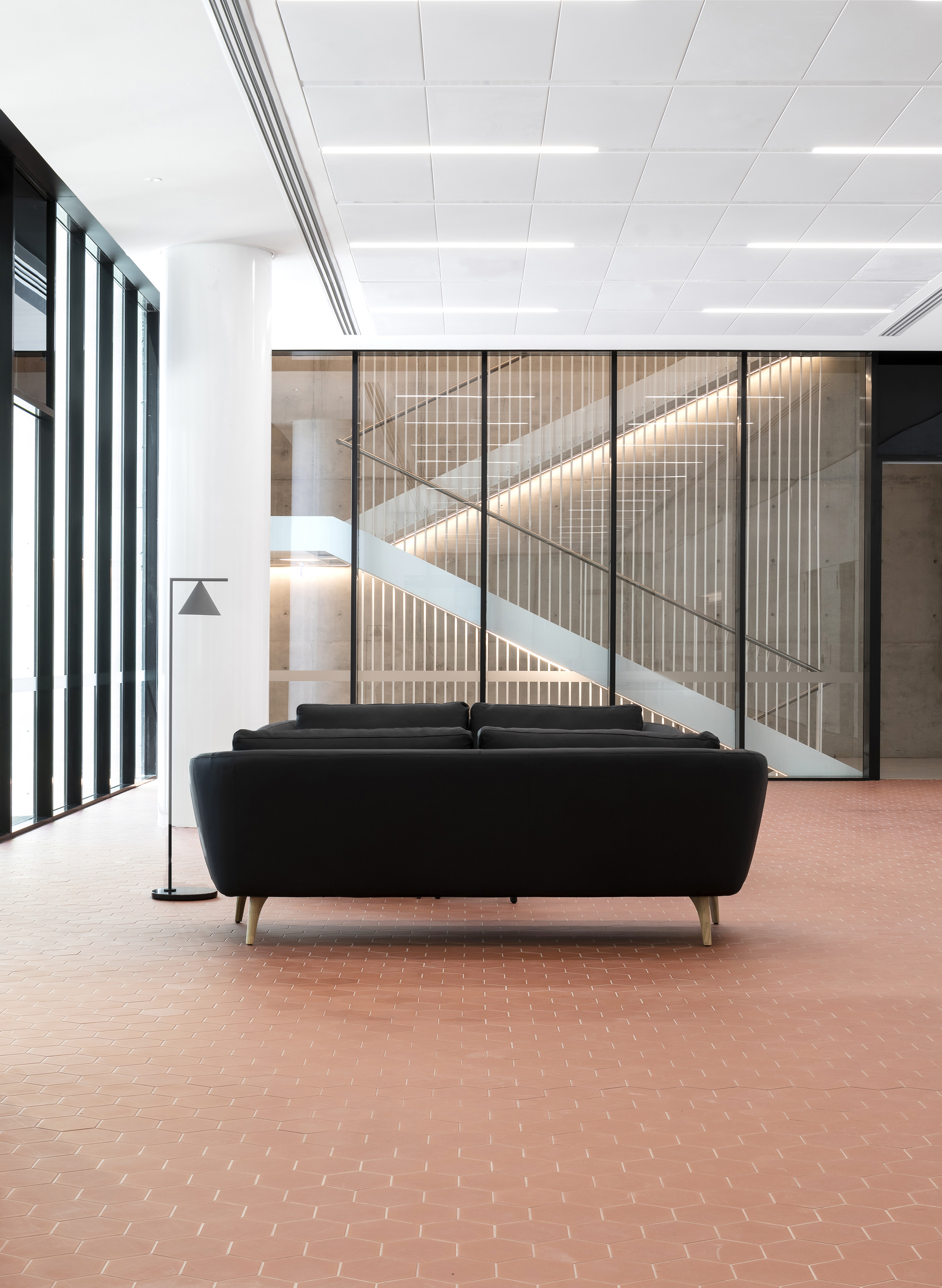 Gallery of The Roc Rail Operations Centre / Jacobs + Smart Design ...