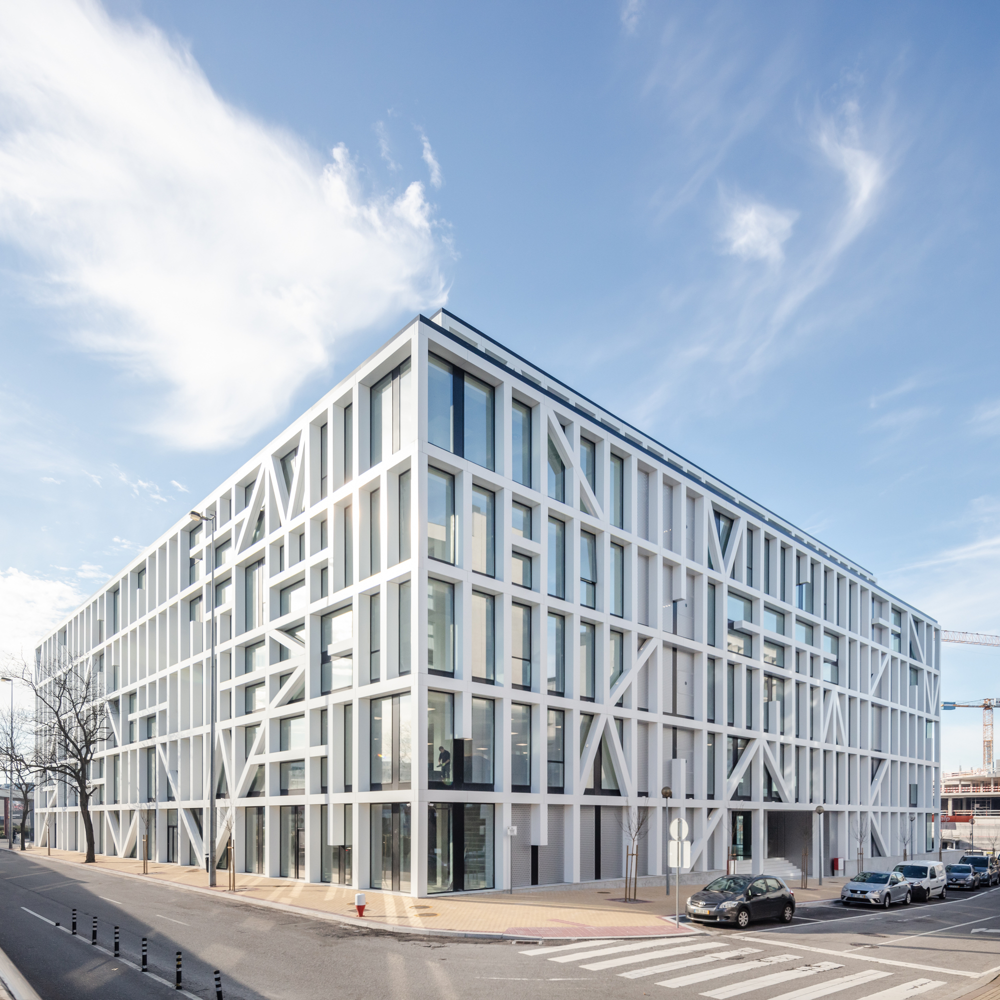 Gallery of Urbo Business Centre / Nuno Ferreira Capa | arquitectura e ...