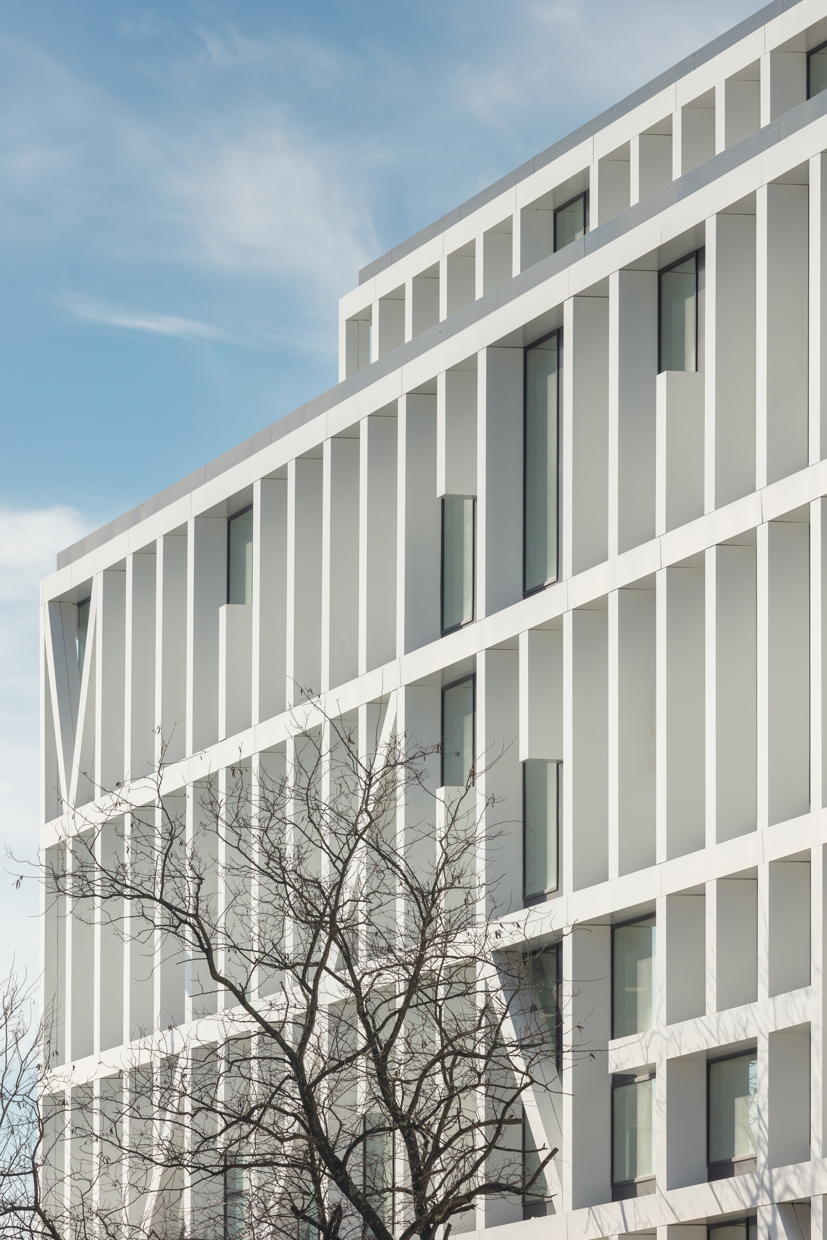 Gallery of Urbo Business Centre / Nuno Ferreira Capa | arquitectura e ...