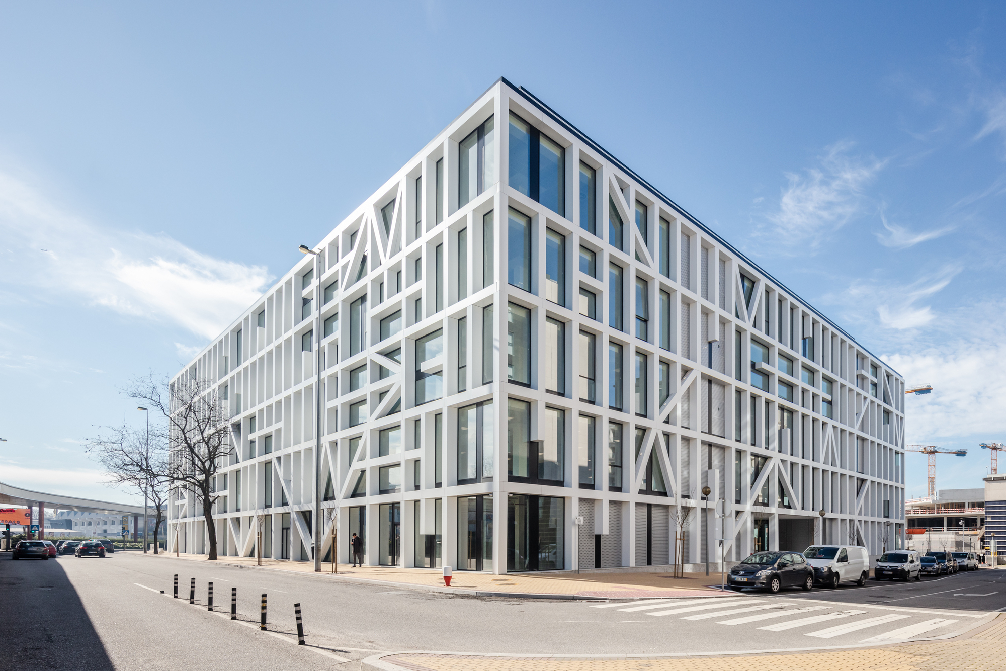 Gallery of Urbo Business Centre / Nuno Ferreira Capa | arquitectura e ...