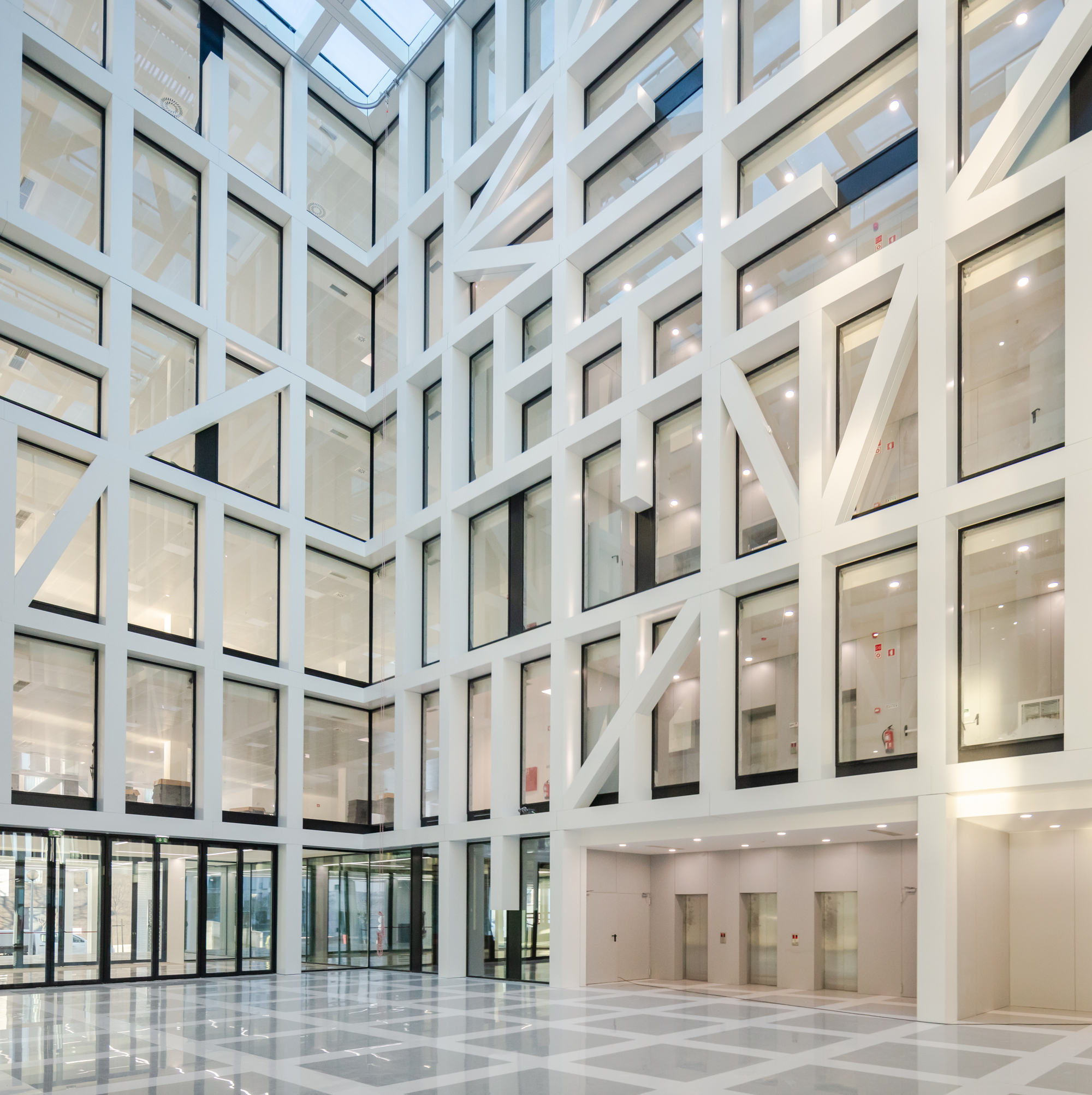 Gallery of Urbo Business Centre / Nuno Ferreira Capa | arquitectura e ...